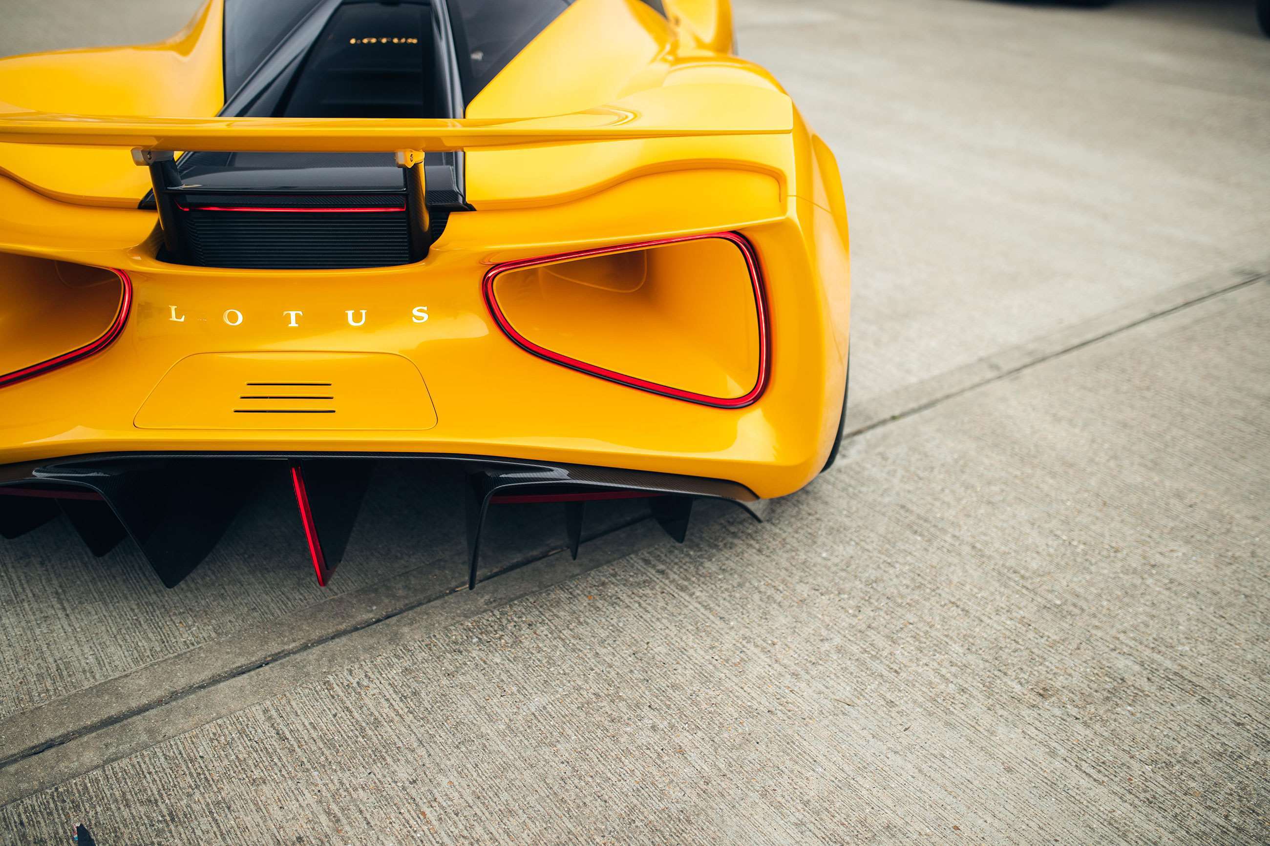 How to create a 2,000PS hypercar | GRR