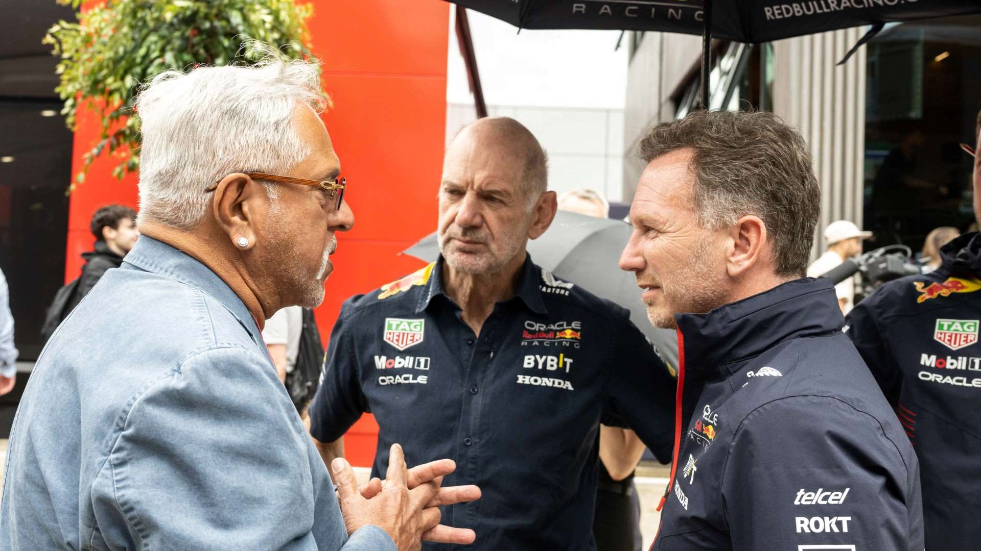 Interview: Horner downplays Newey's role in RB19 F1 dominance | GRR