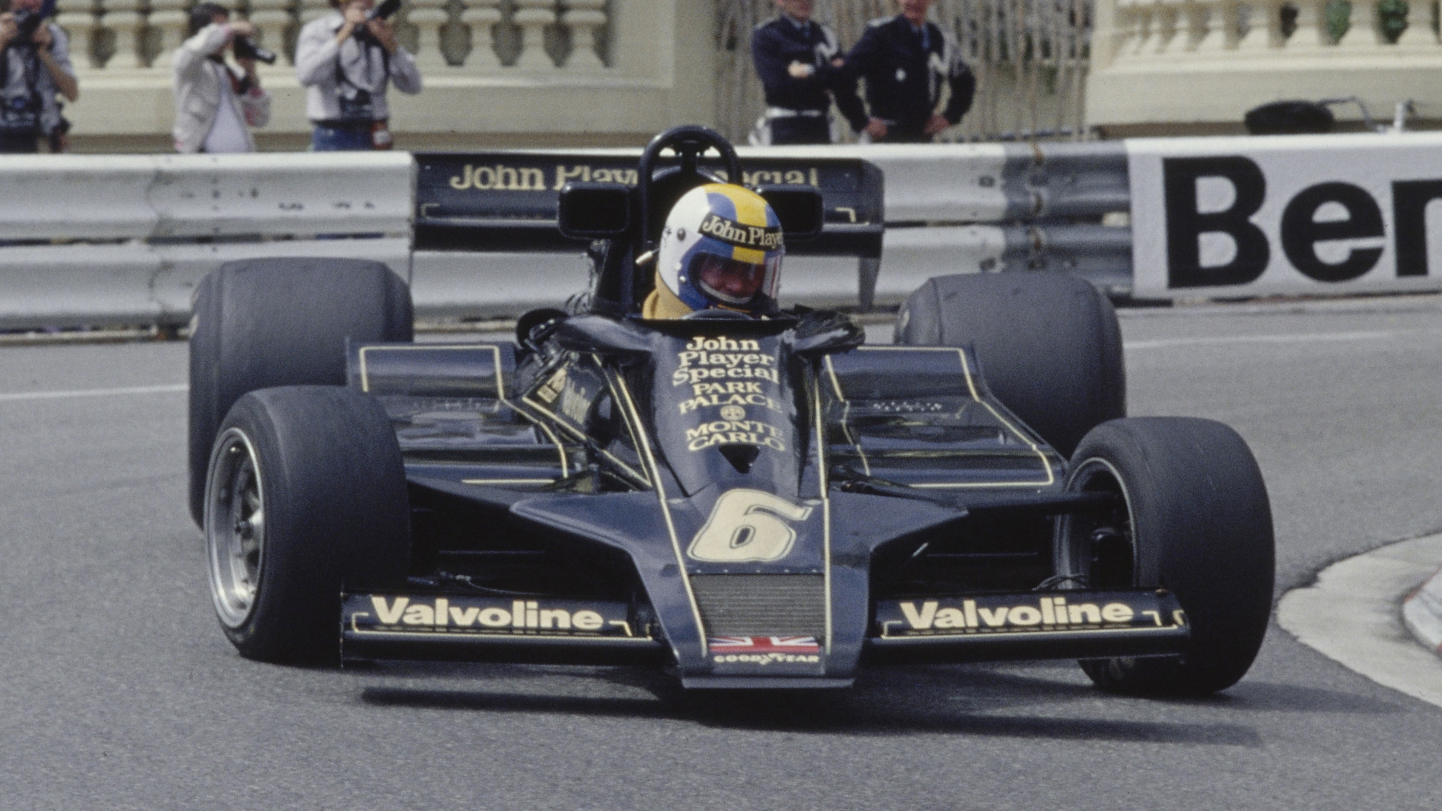 Winging it: When F1 really started to fly | GRR