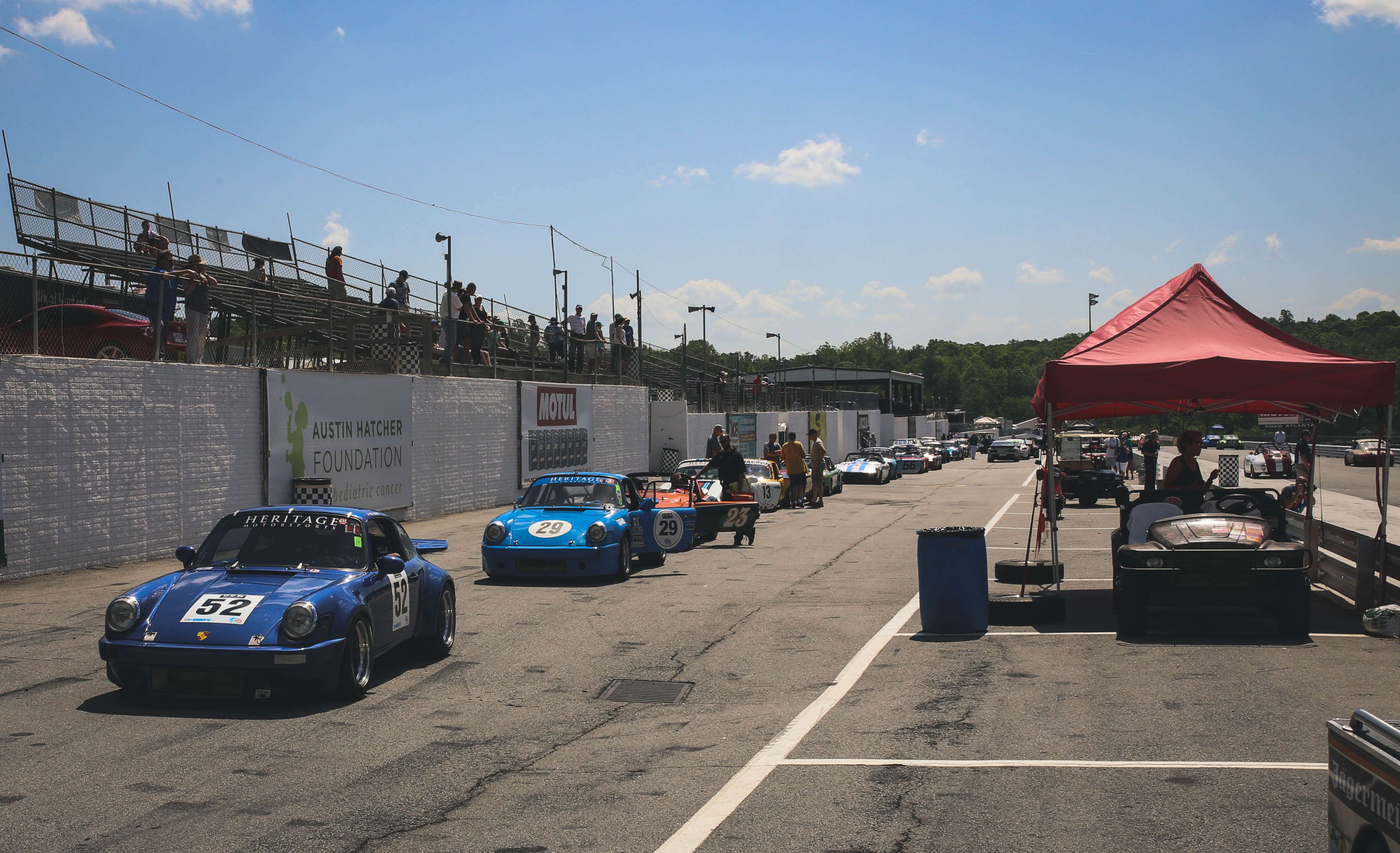 Video: BMW 2002 chases down Porsche 356 at Road Atlanta