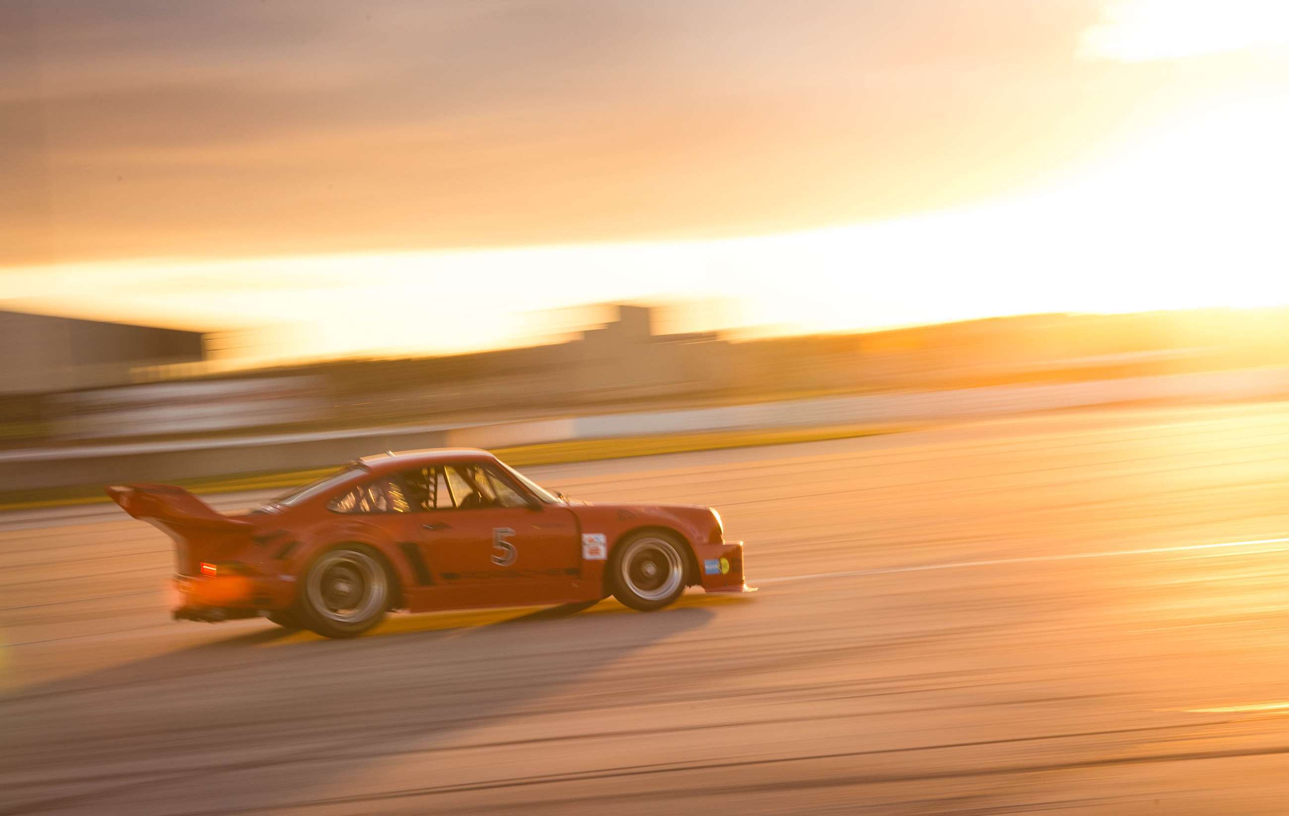 [Gallery] Racing into the sunset at Sebring is the most beautiful thing