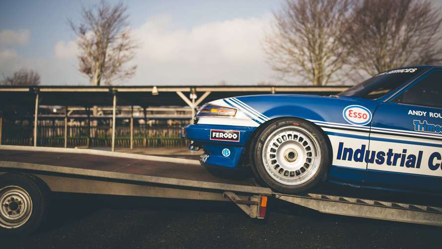 [Gallery] Track testing a Group A Rover SD1 – behind the scenes