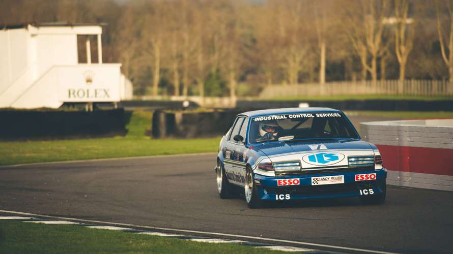 [Gallery] Track testing a Group A Rover SD1 – behind the scenes