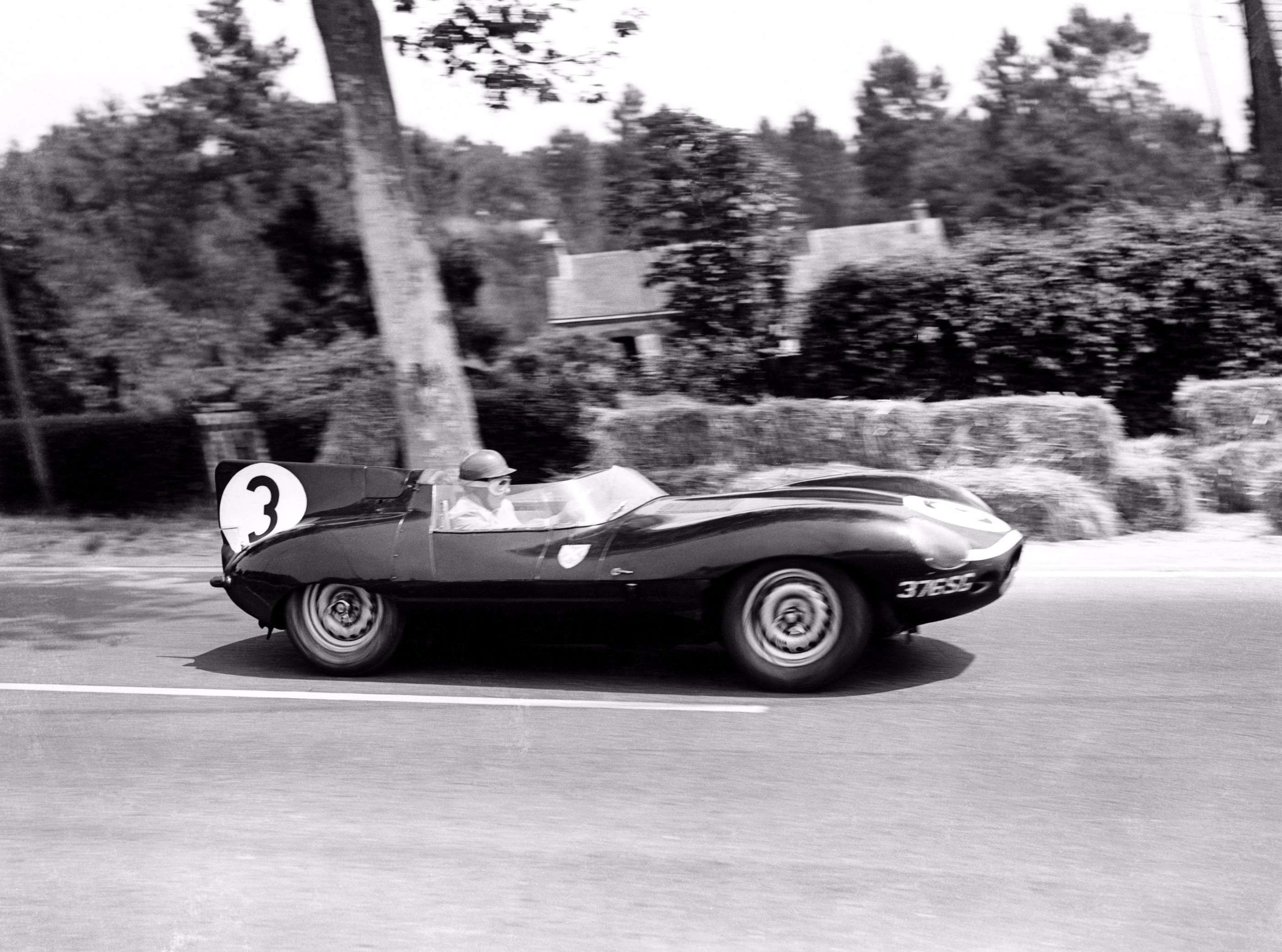 Jaguar D-Type 1957, part 1: The road to Le Mans domination