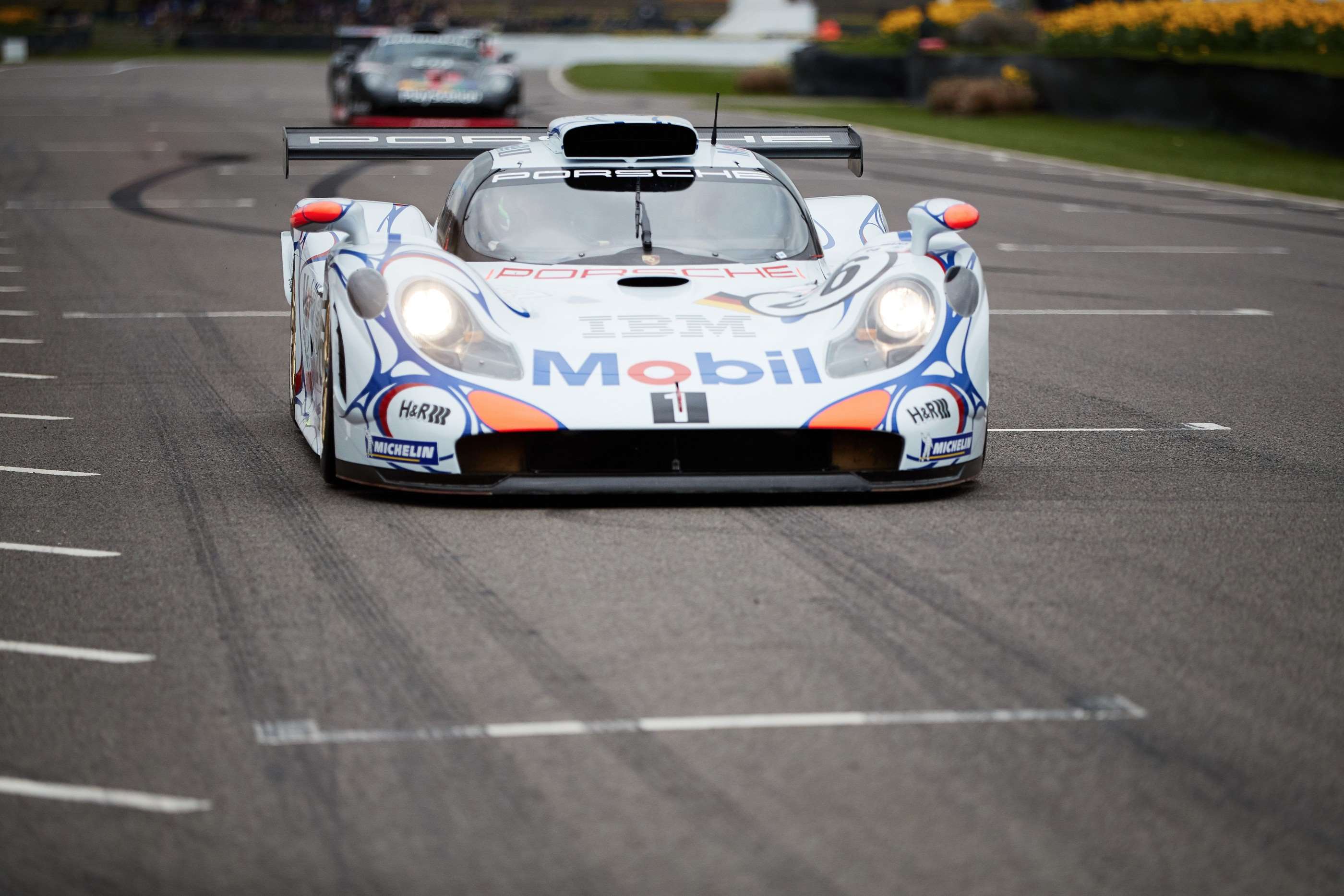 Five things you might not know about the Porsche 911 GT1