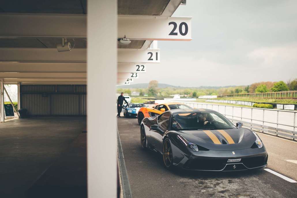[Gallery] Duncan Hamilton track day – from P1 and Mono, to Cobra and GT40
