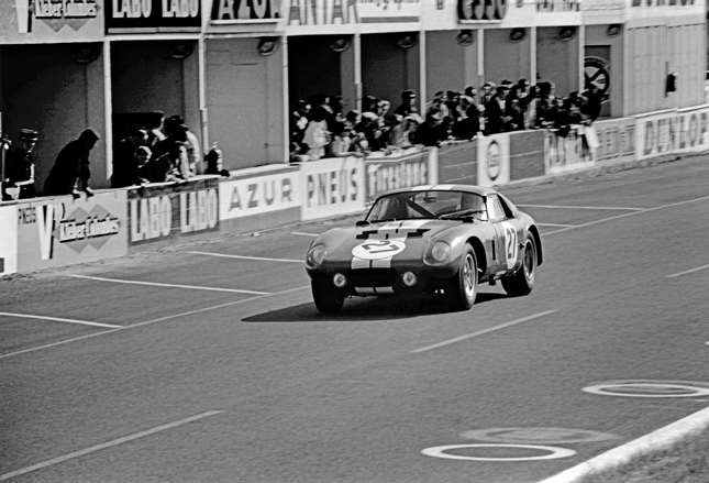 Sir John Whitmore: 1937 – 2017