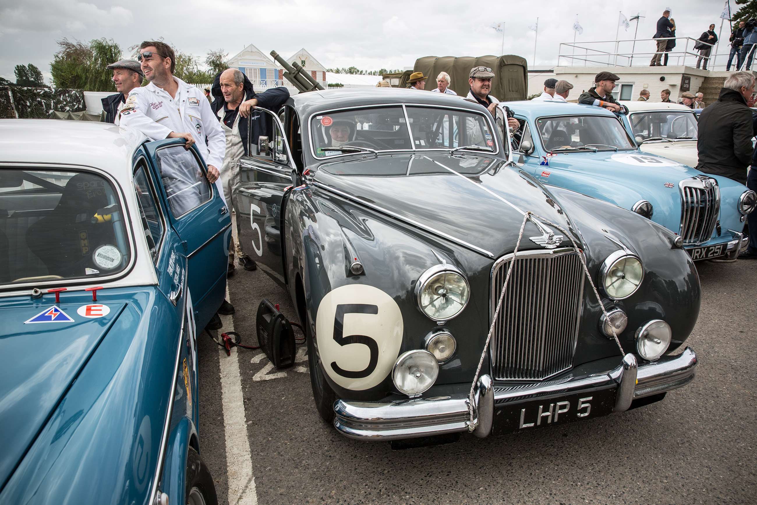 This Jag MKVII is the biggest Goliath of all