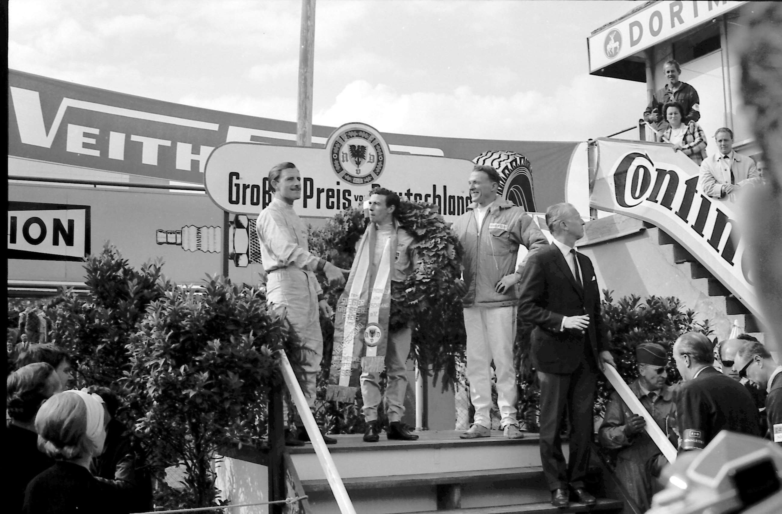 Dan Gurney: A racing career and character in pictures