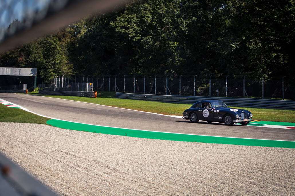 [Gallery] The Greatest's Trophy at the Monza Historic