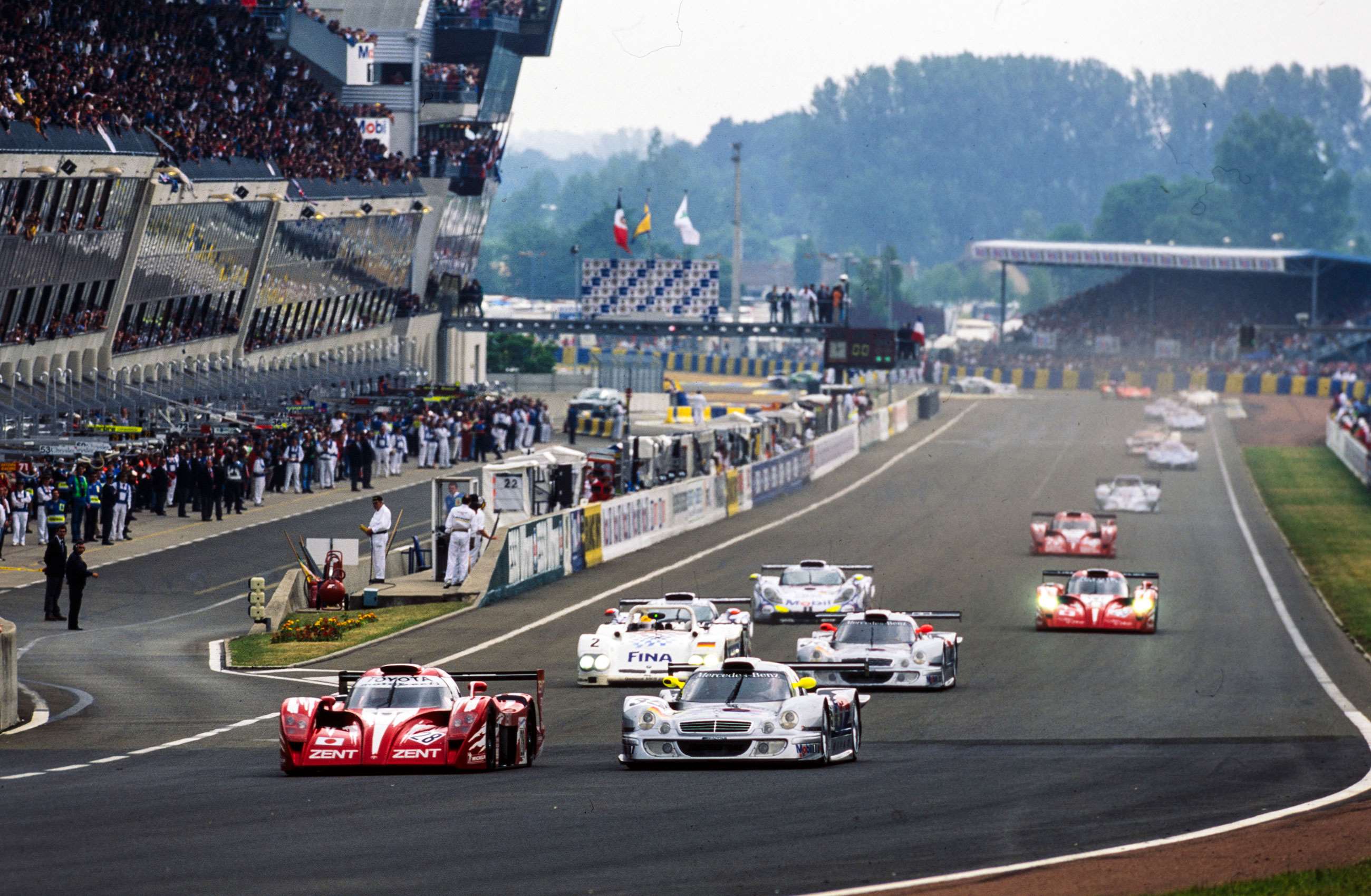 Why you’re wrong about the Mercedes-Benz CLK GTR | GRR