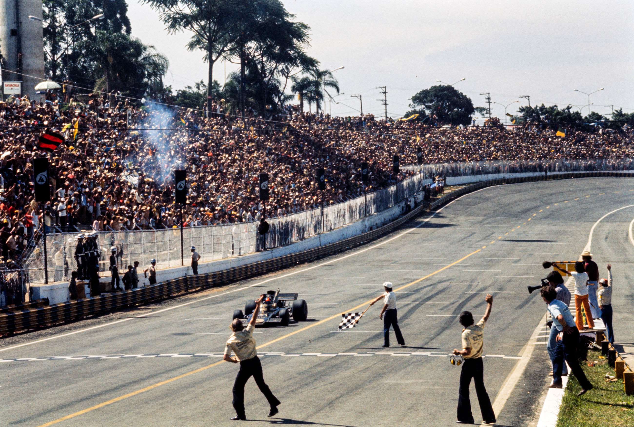 [Gallery] Emerson Fittipaldi’s 14 race wins | GRR