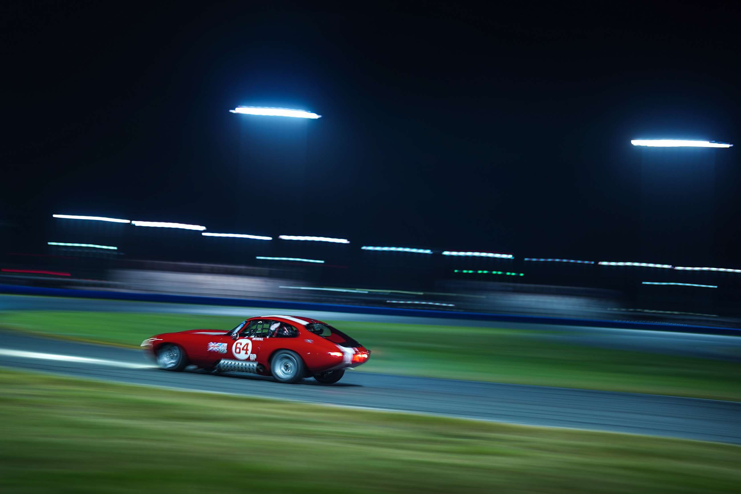 Daytona’s Classic 24 starts with a bang | GRR