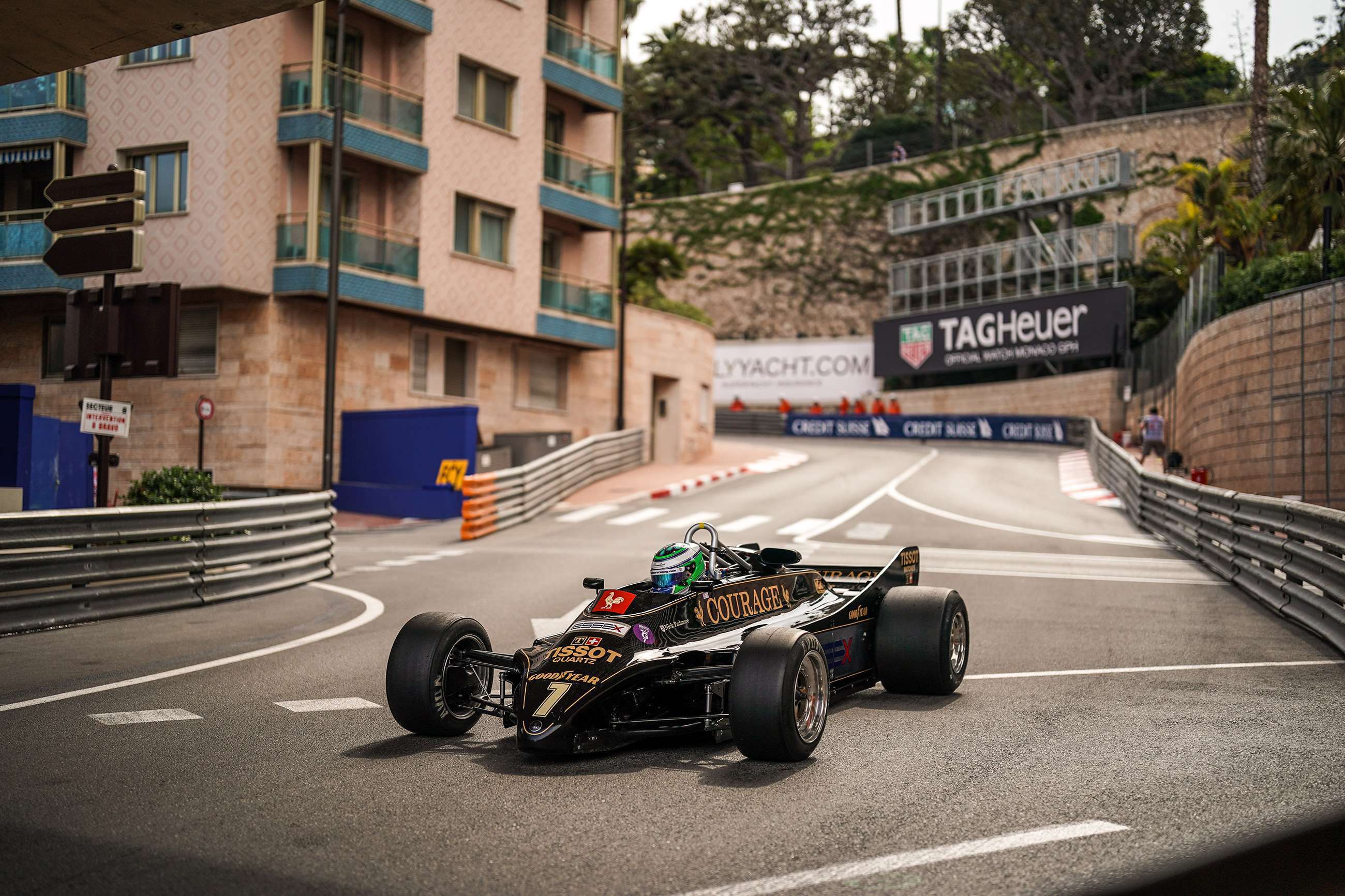 [Gallery] Retro '80s F1 cars battle at Monaco | GRR