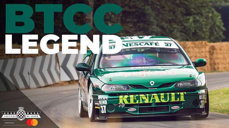 [Video] Legendary BTCC Renault Laguna attacks Goodwood Hill | GRR