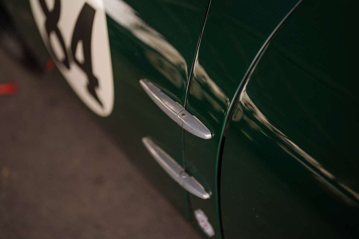 This unique Jaguar XK140 Gomm is beauty incarnate | GRR