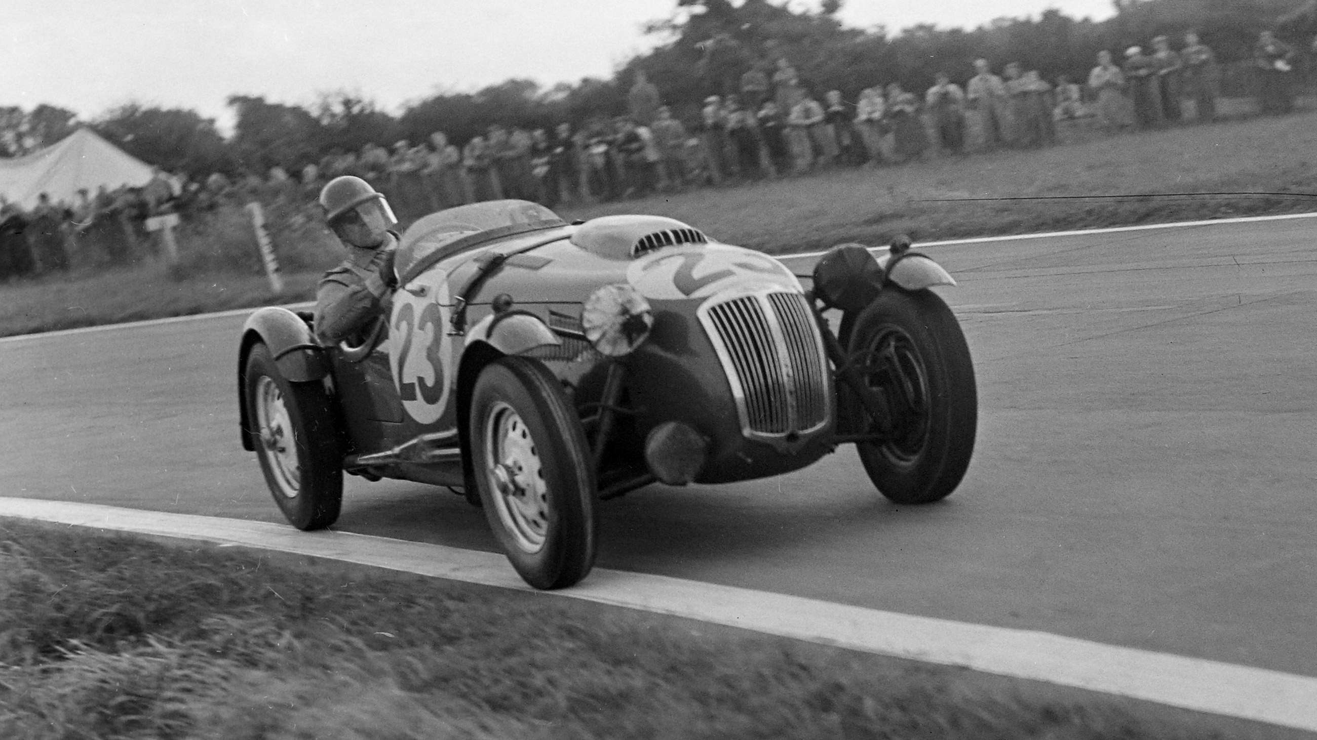 Nine ugliest cars to race at Le Mans | GRR