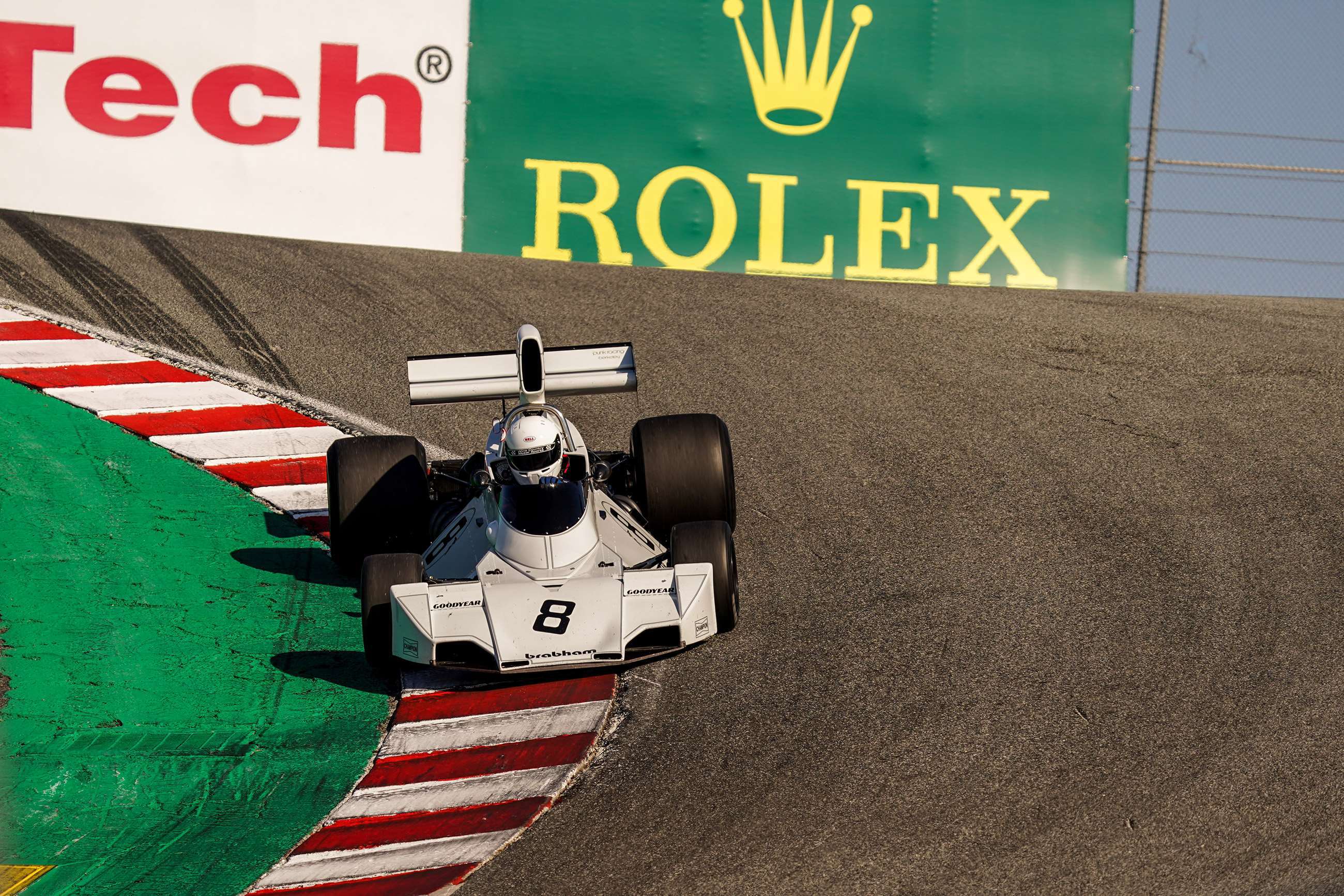 [Gallery] F1 cars flying at Laguna Seca | GRR