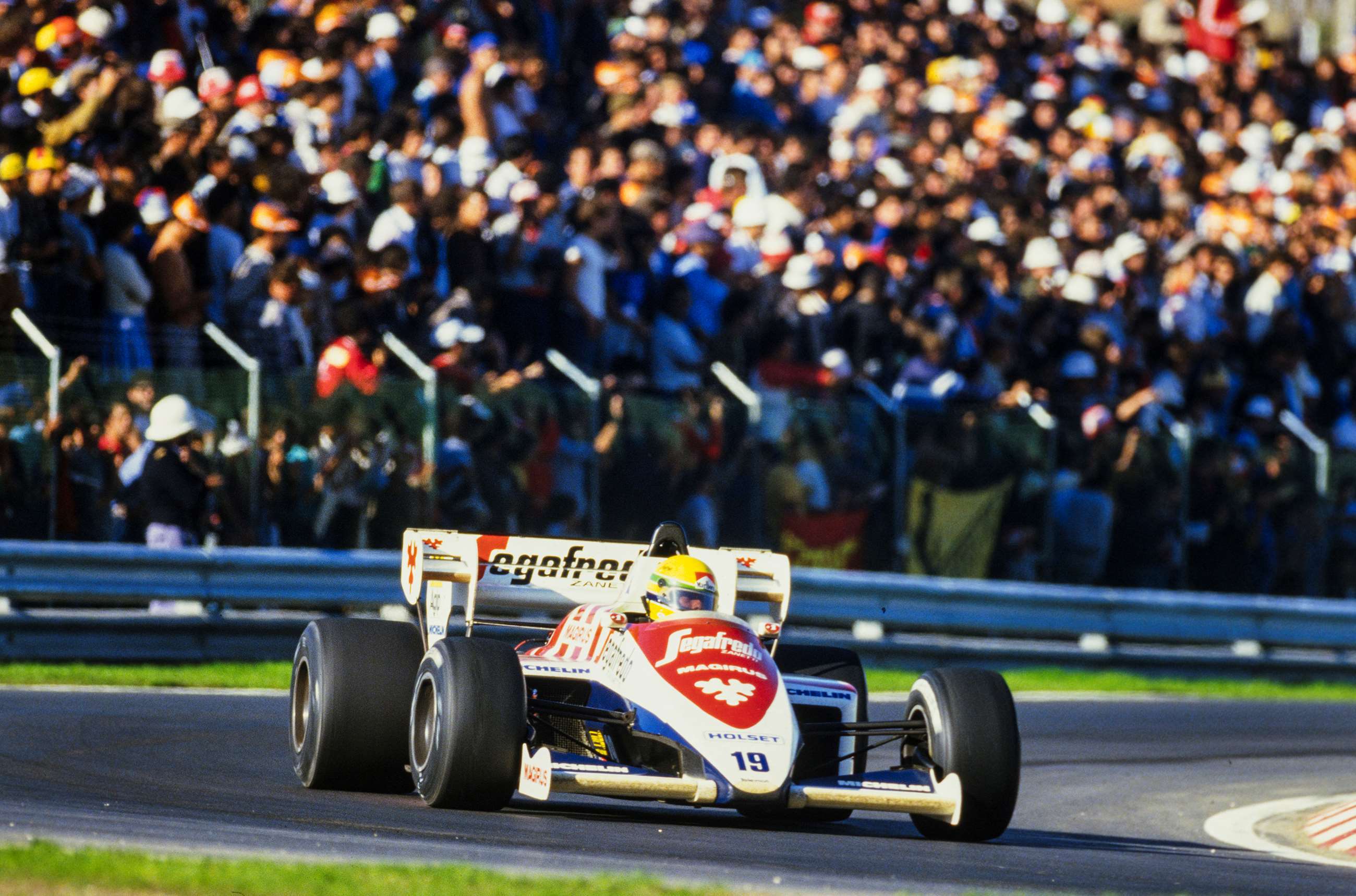 Our 8 favourite F1 backmarkers | GRR