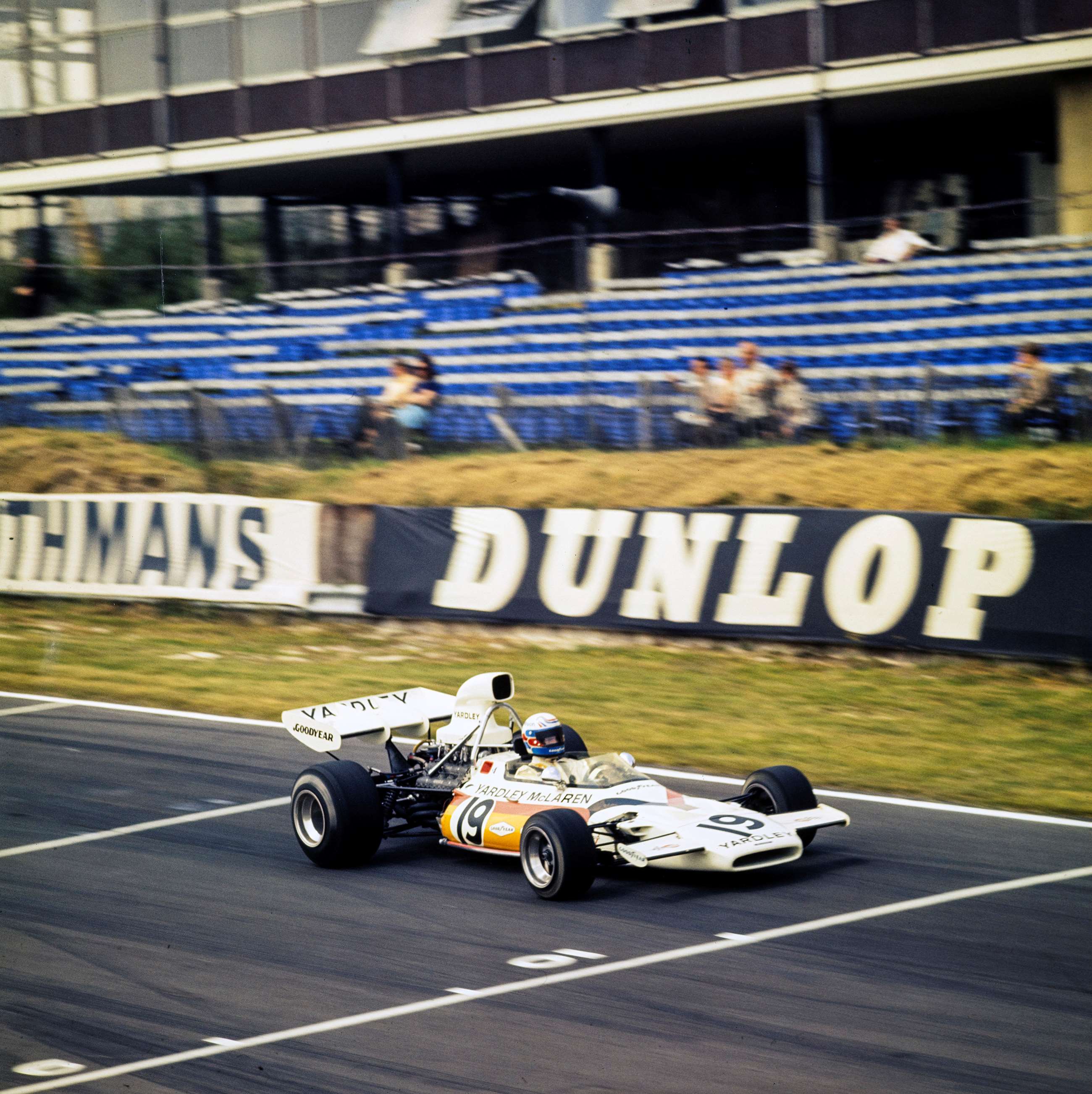 The 9 best McLaren F1 liveries ever | GRR