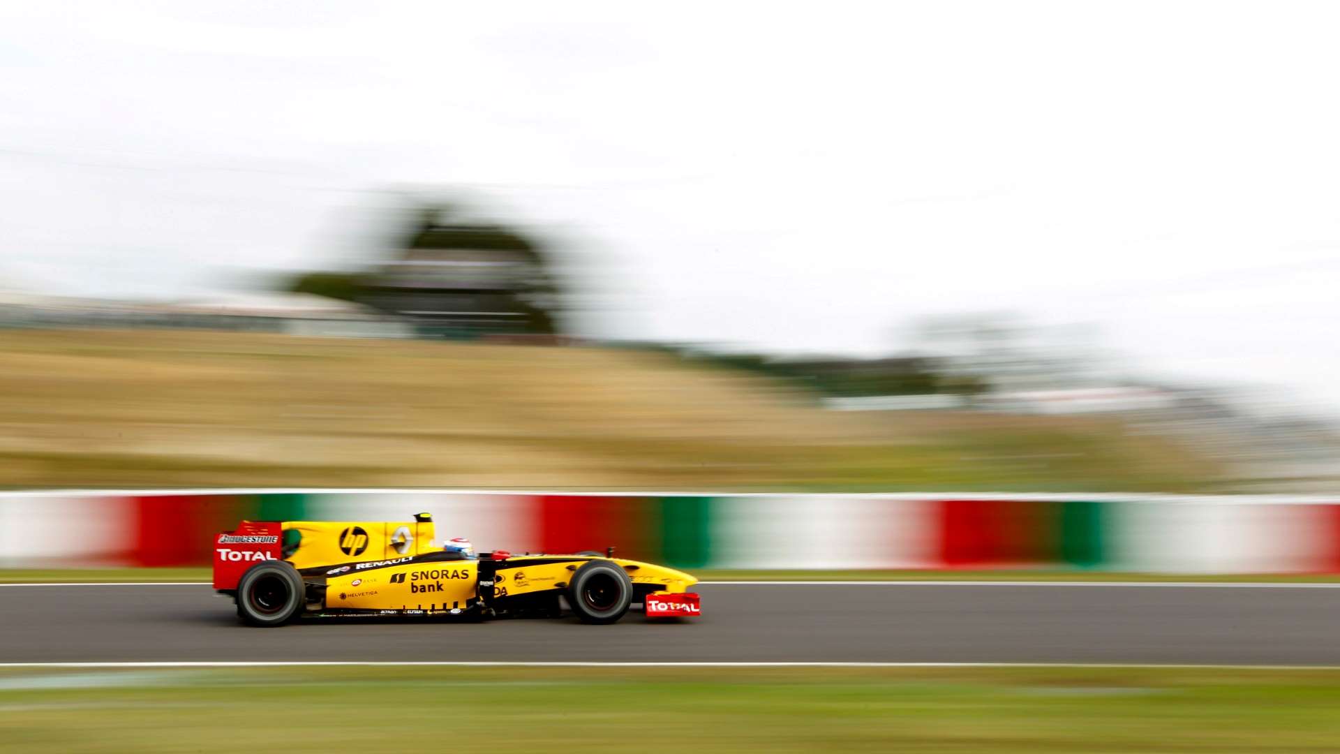 The seven best Renault F1 liveries | GRR