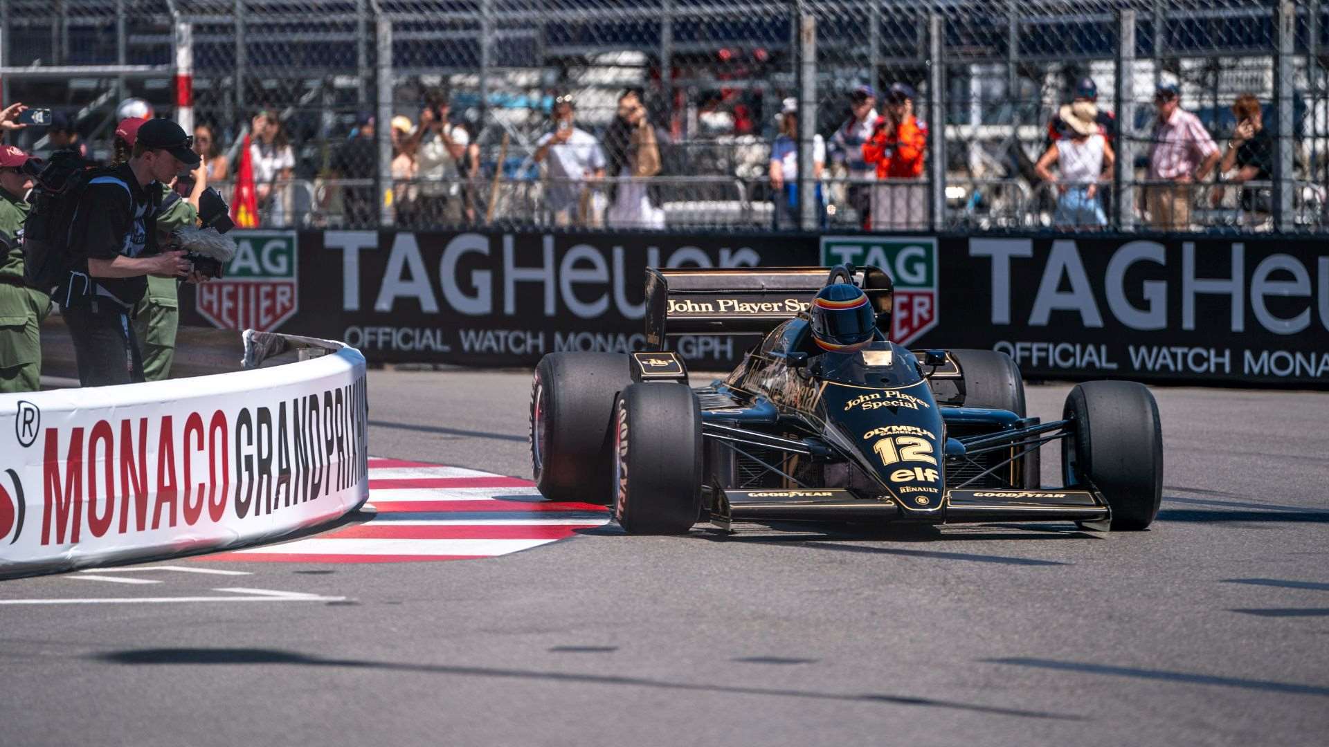 Is John Player Special the most iconic F1 livery of all time? | GRR