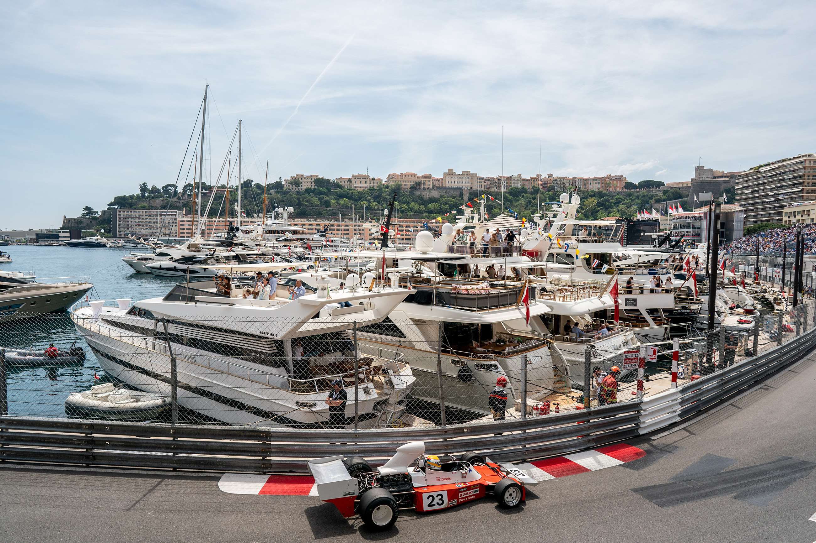 Historic F1 around Monaco at its most beautiful | GRR