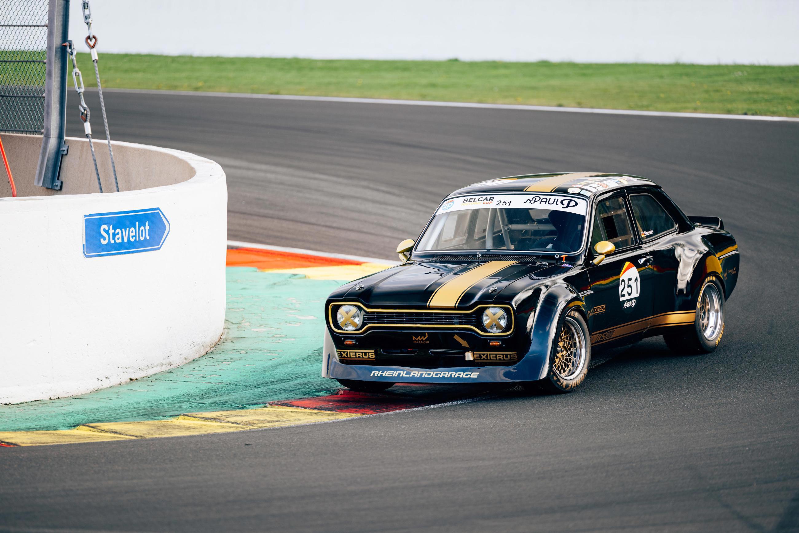 This fearsome Ford Escort RS2000 is for the circuit, not stage | GRR