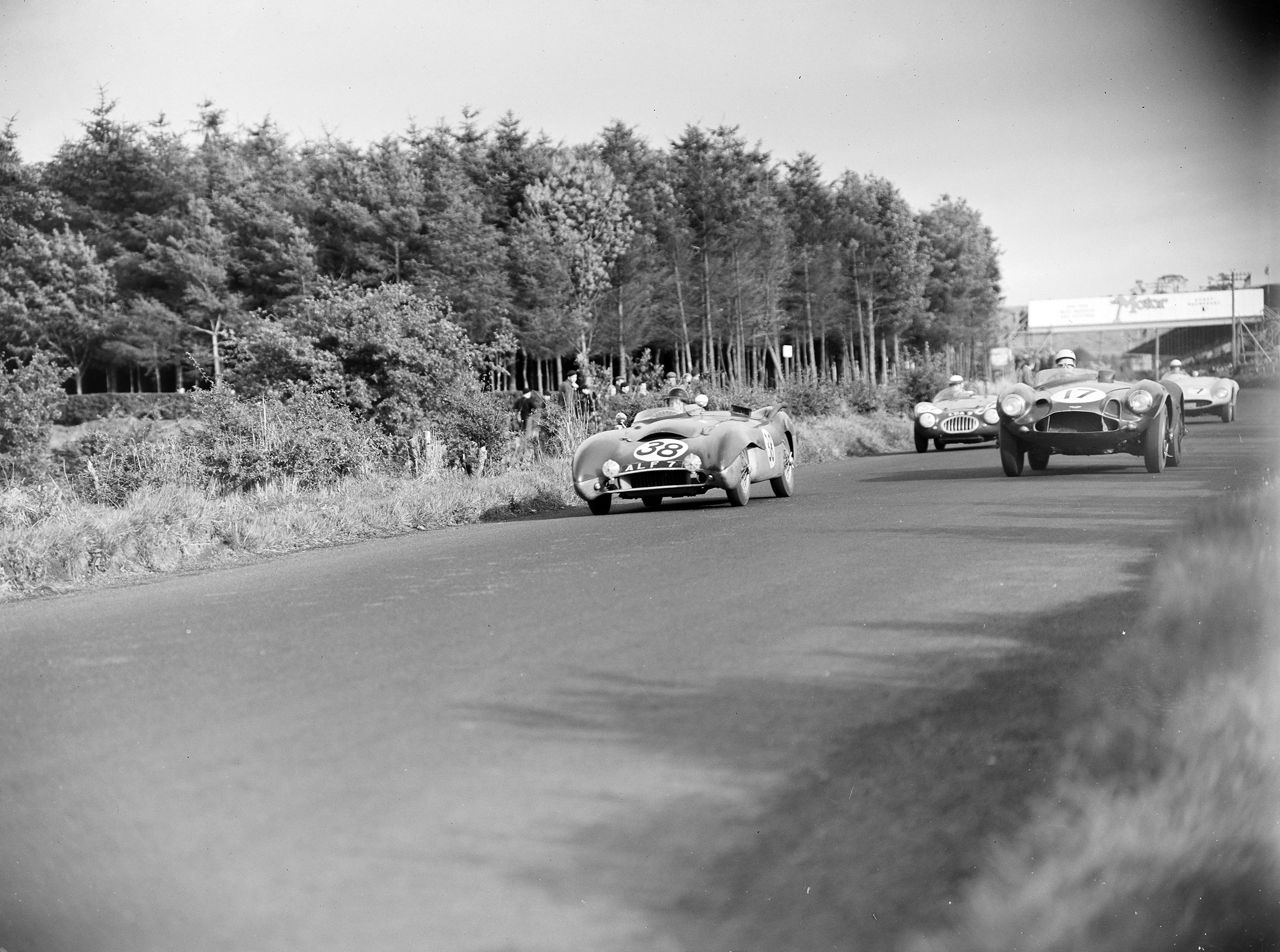 The RAC Tourist Trophy was once Britain’s greatest motor race | GRR