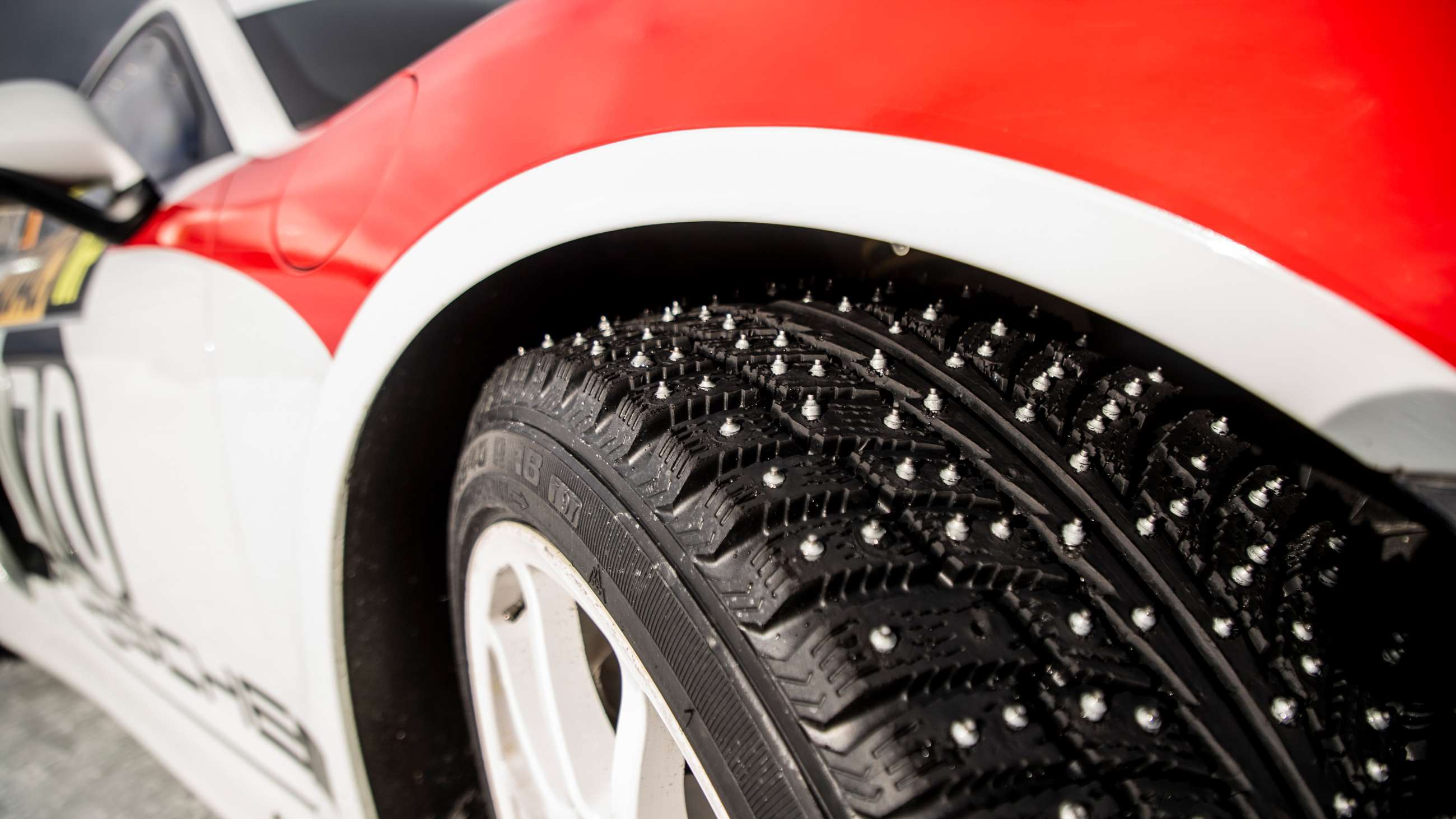 Porsche confirms 718 Cayman rally car