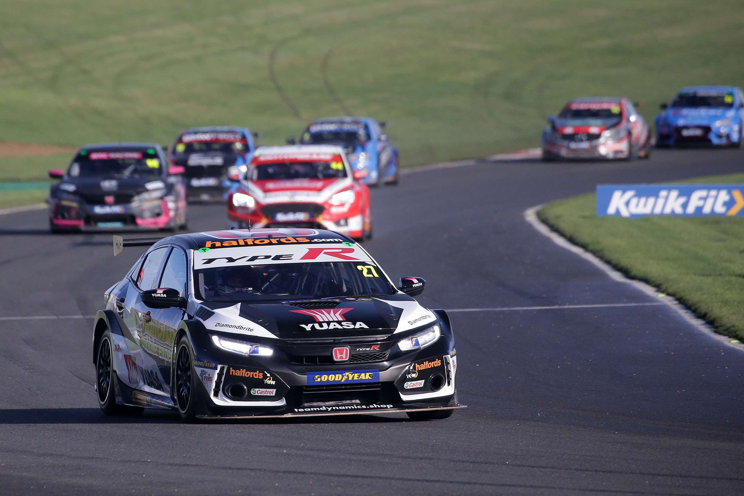 Ash Sutton wins 2020 BTCC championship at Brands Hatch | GRR