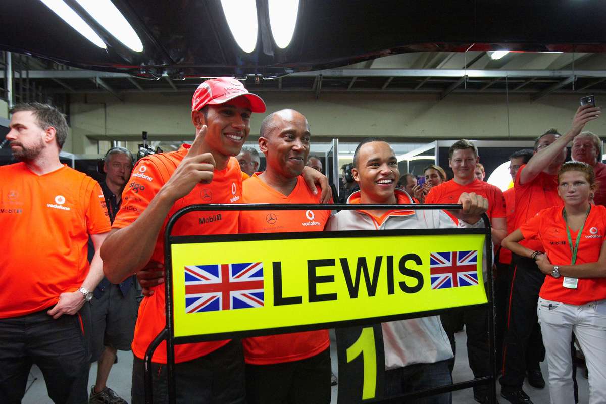 Lewis Hamilton knighted in New Year Honours list | GRR