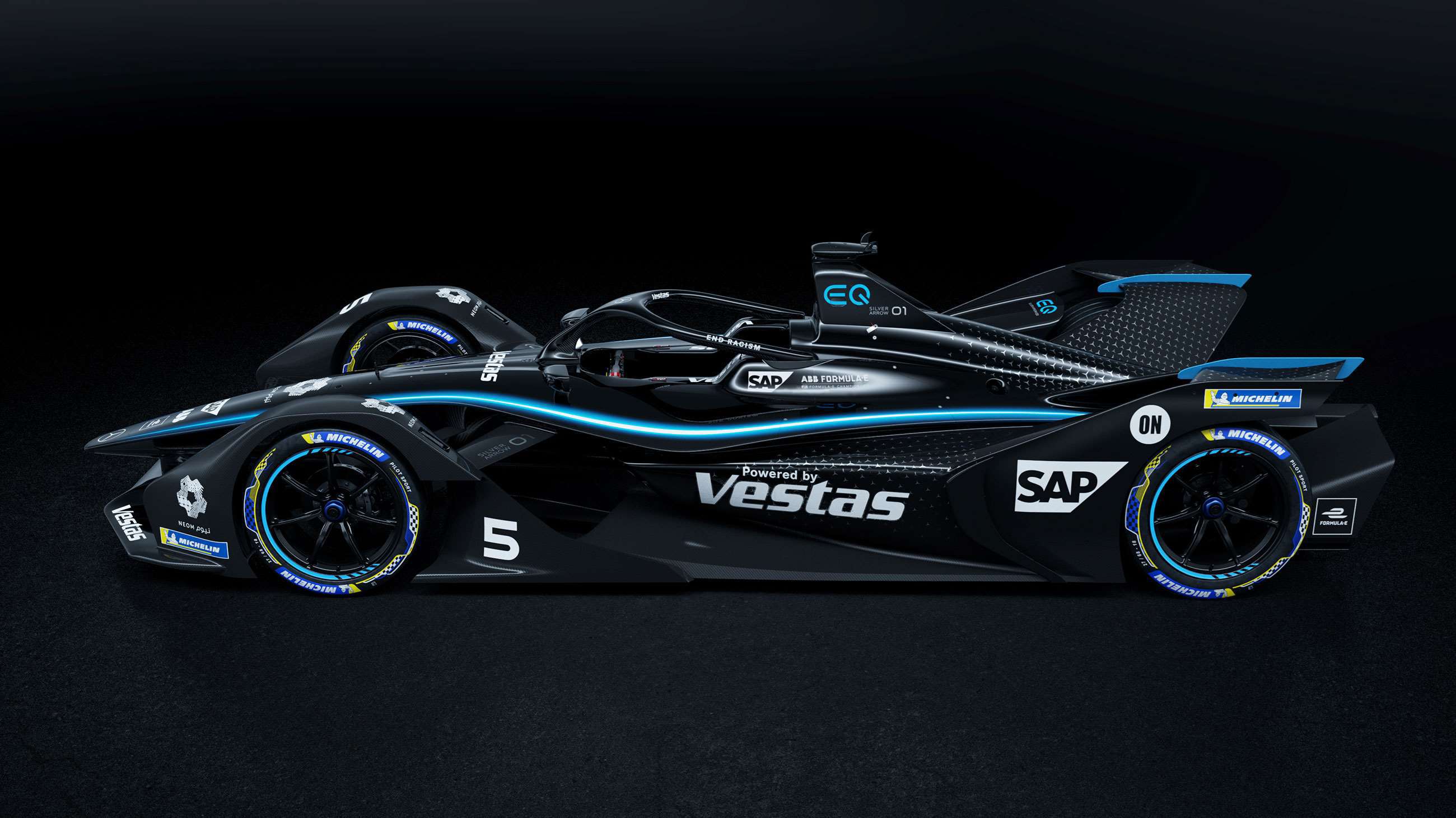 Mercedes Formula E reveals new black livery | GRR