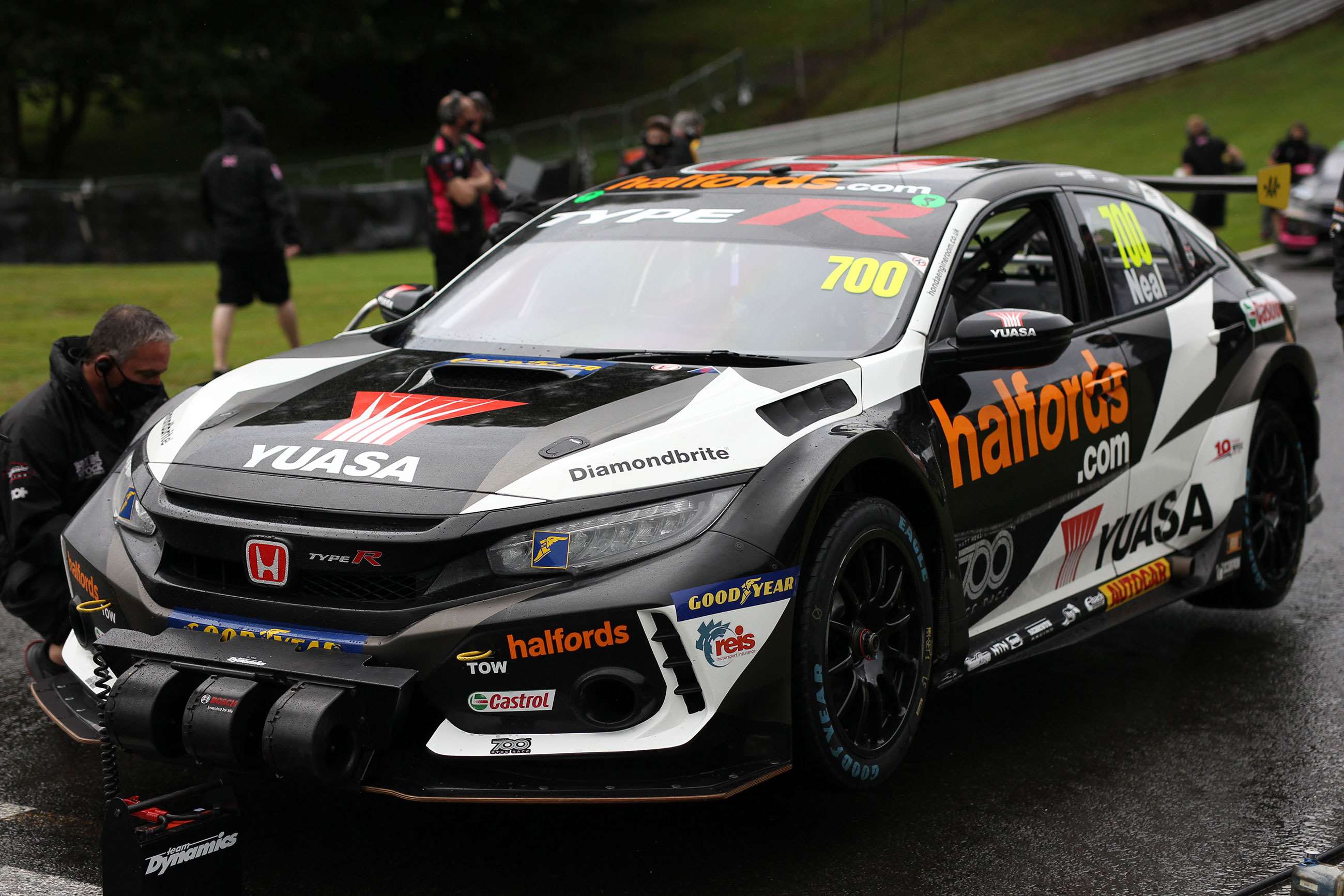 Five things we learned from the BTCC at Oulton Park | GRR