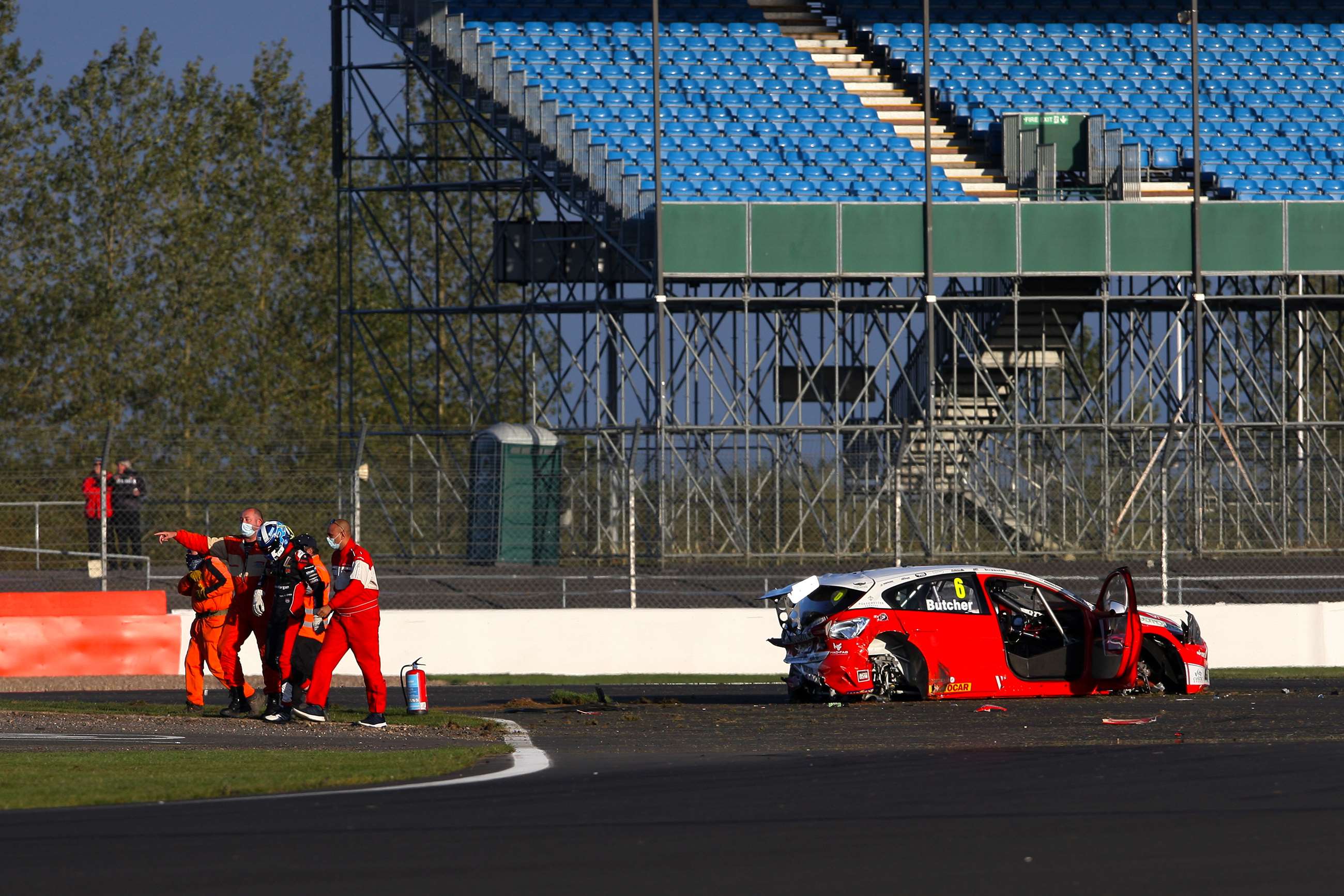 Five things we learned from a dramatic BTCC Silverstone weekend | GRR
