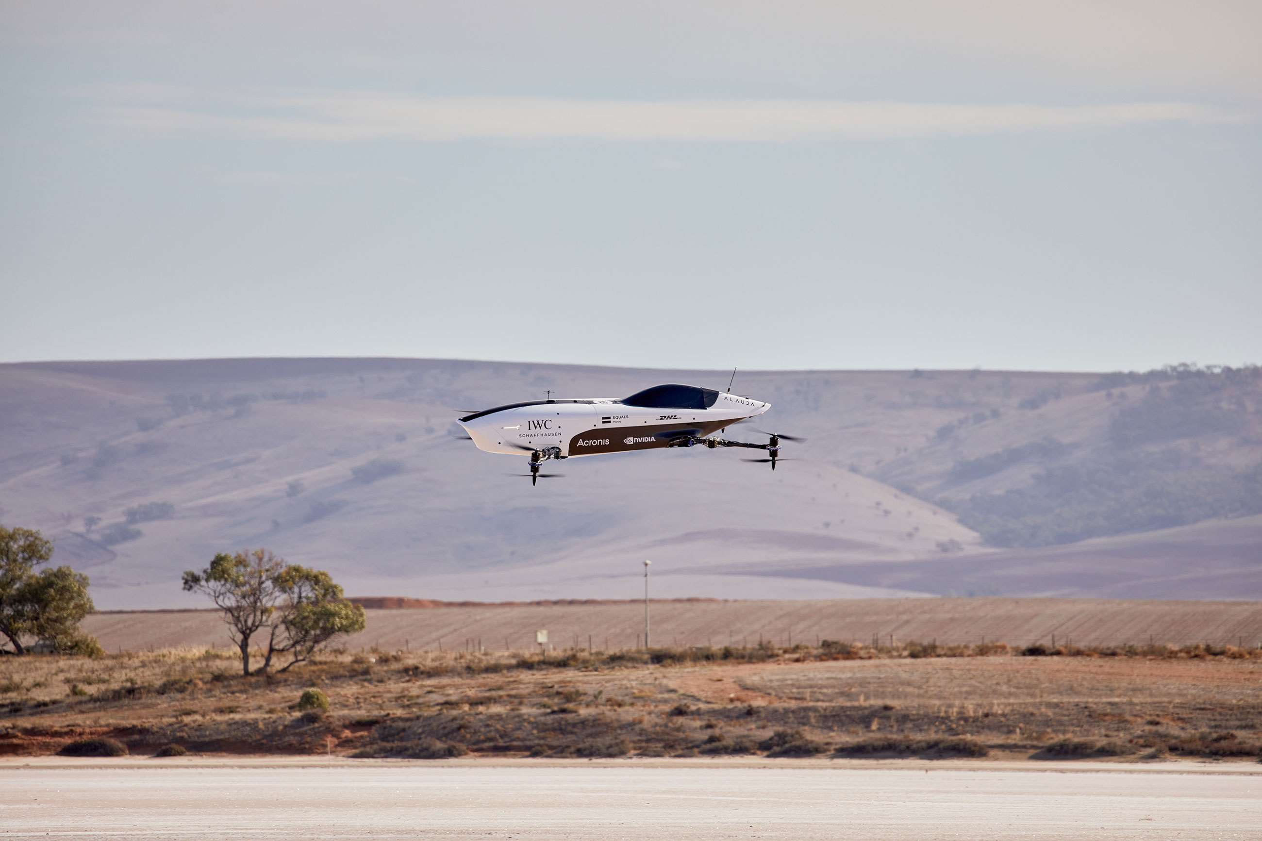 Airspeeder racers take flight | FOS Future Lab | GRR