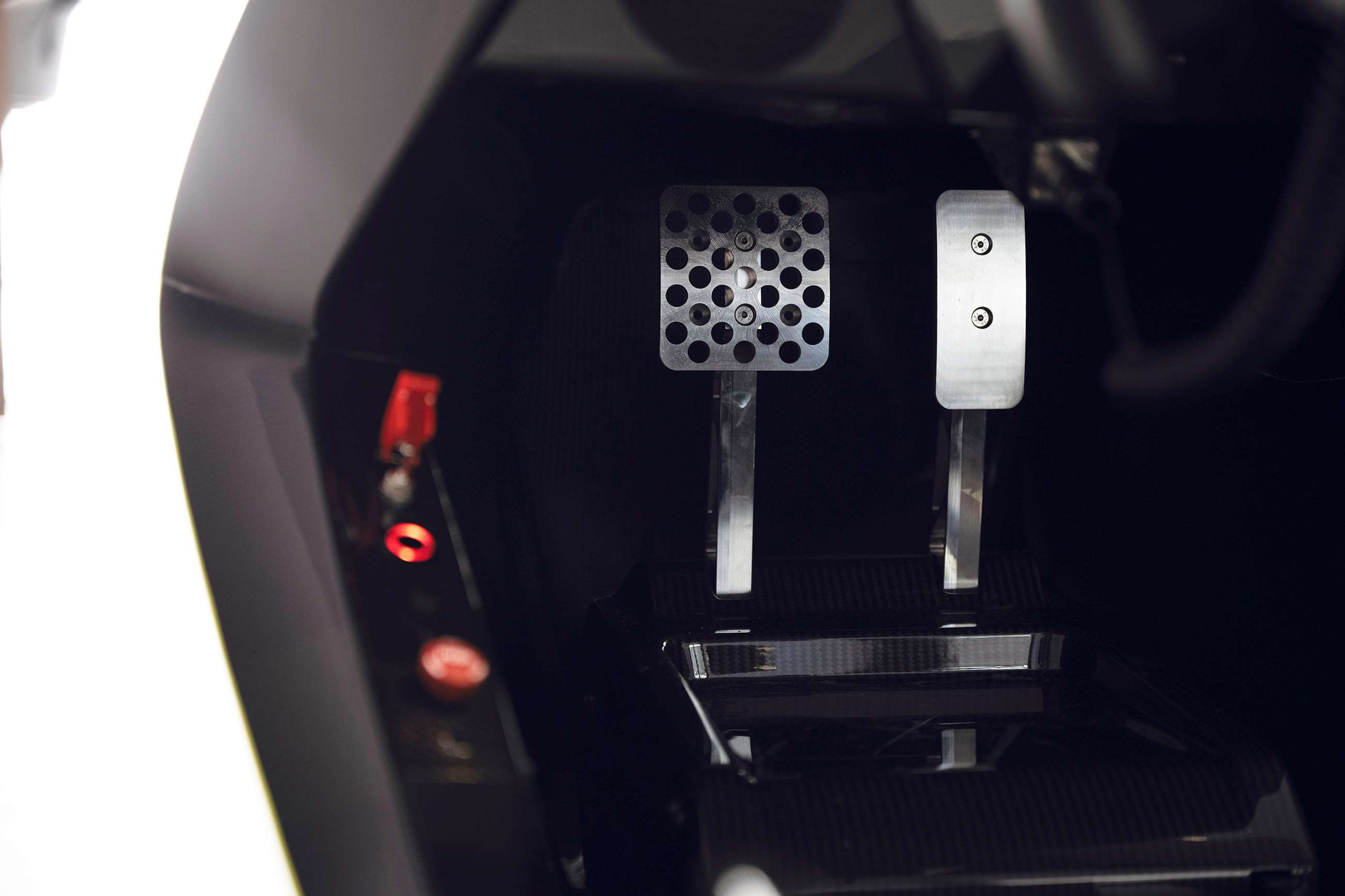 Testing the £70k AMR-C01 sim rig | FOS Future Lab | GRR