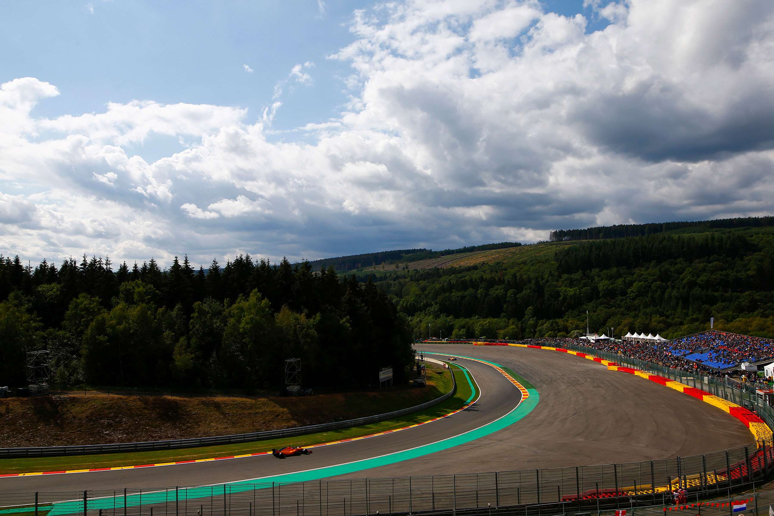 Motorsport’s seven most challenging corners (List) | GRR