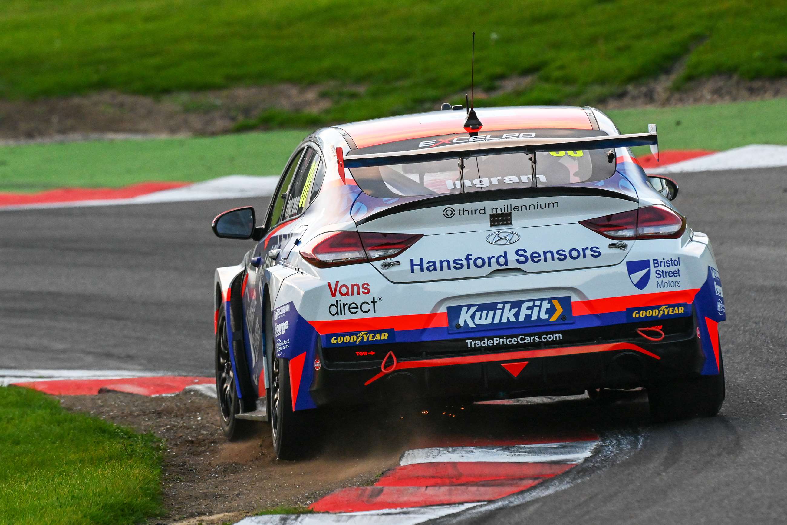 How Tom Ingram became BTCC champion at Brands Hatch | GRR