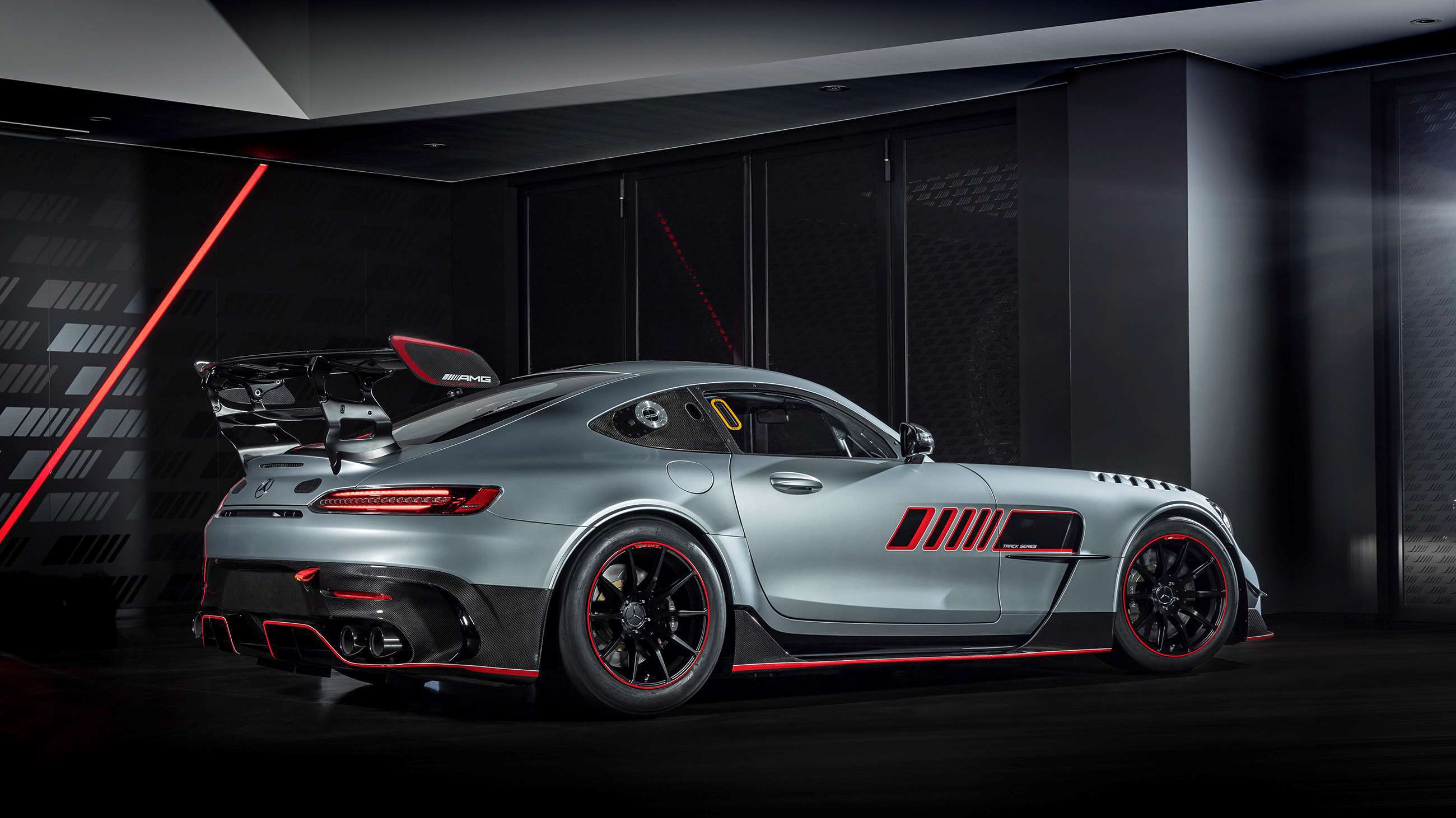 The AMG GT Track Series is a 734PS track weapon | GRR