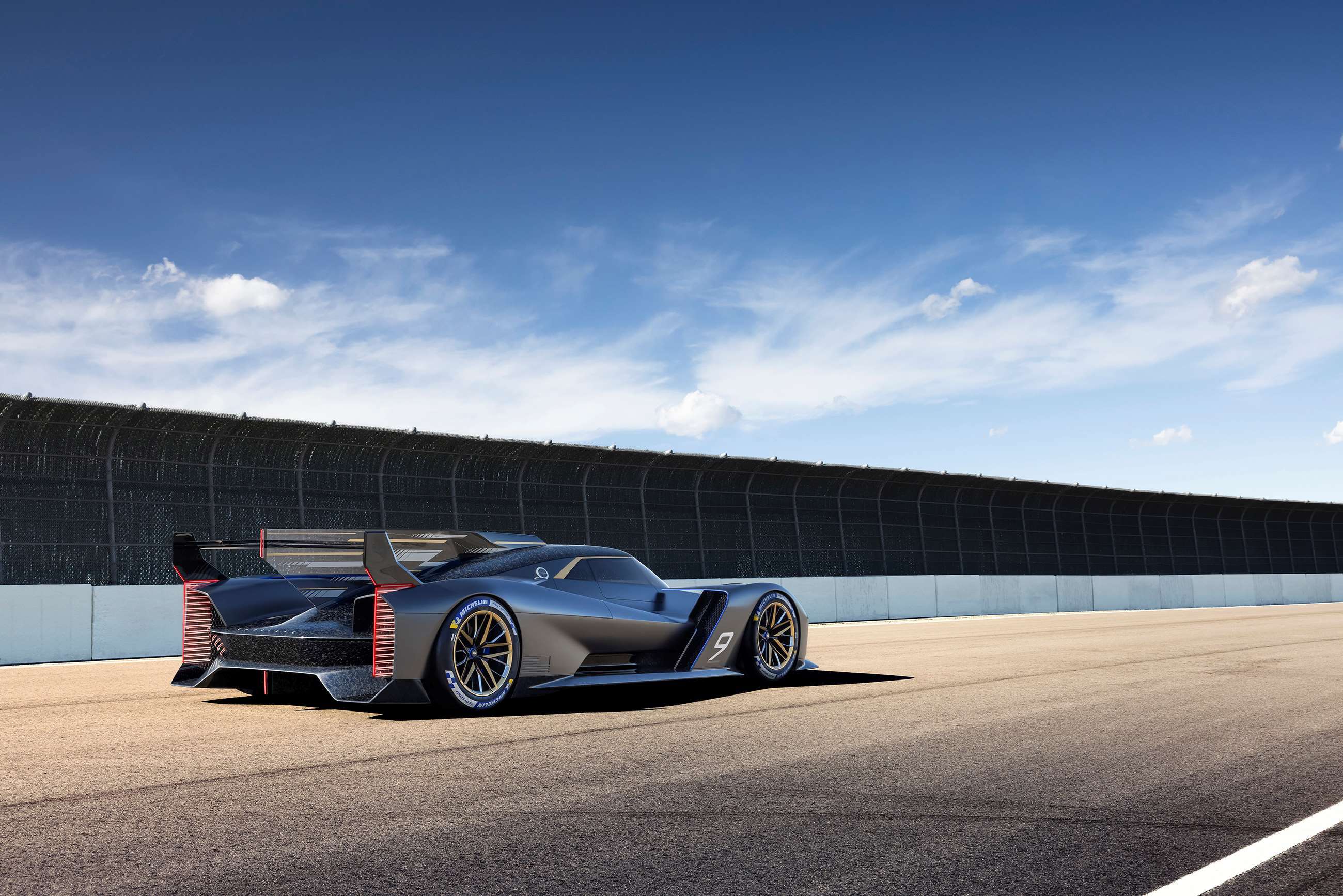 Cadillac reveals Le Mans Hypercar | GRR