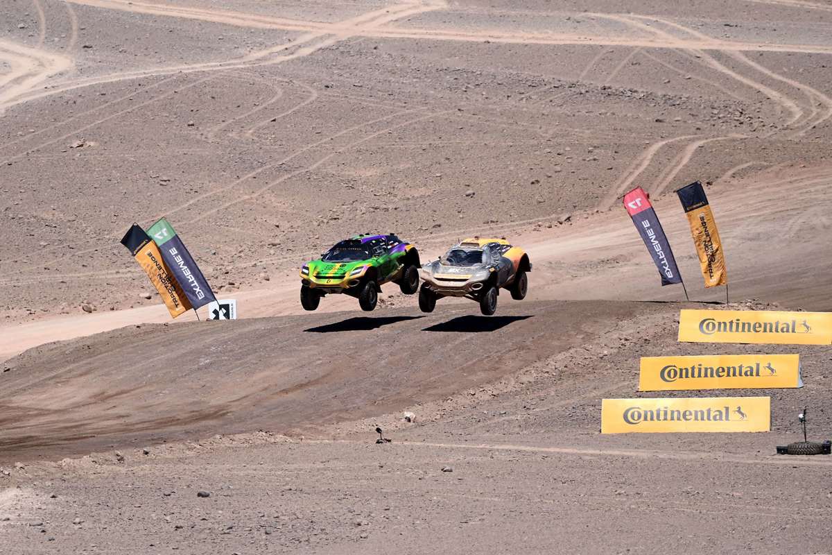 Lewis Hamilton’s X44 inherits Chile Extreme E victory | GRR