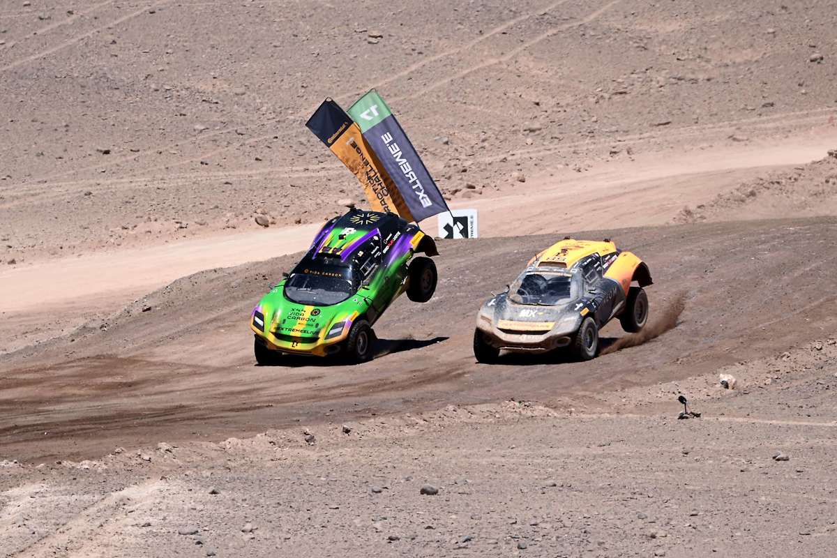 Lewis Hamilton’s X44 inherits Chile Extreme E victory | GRR