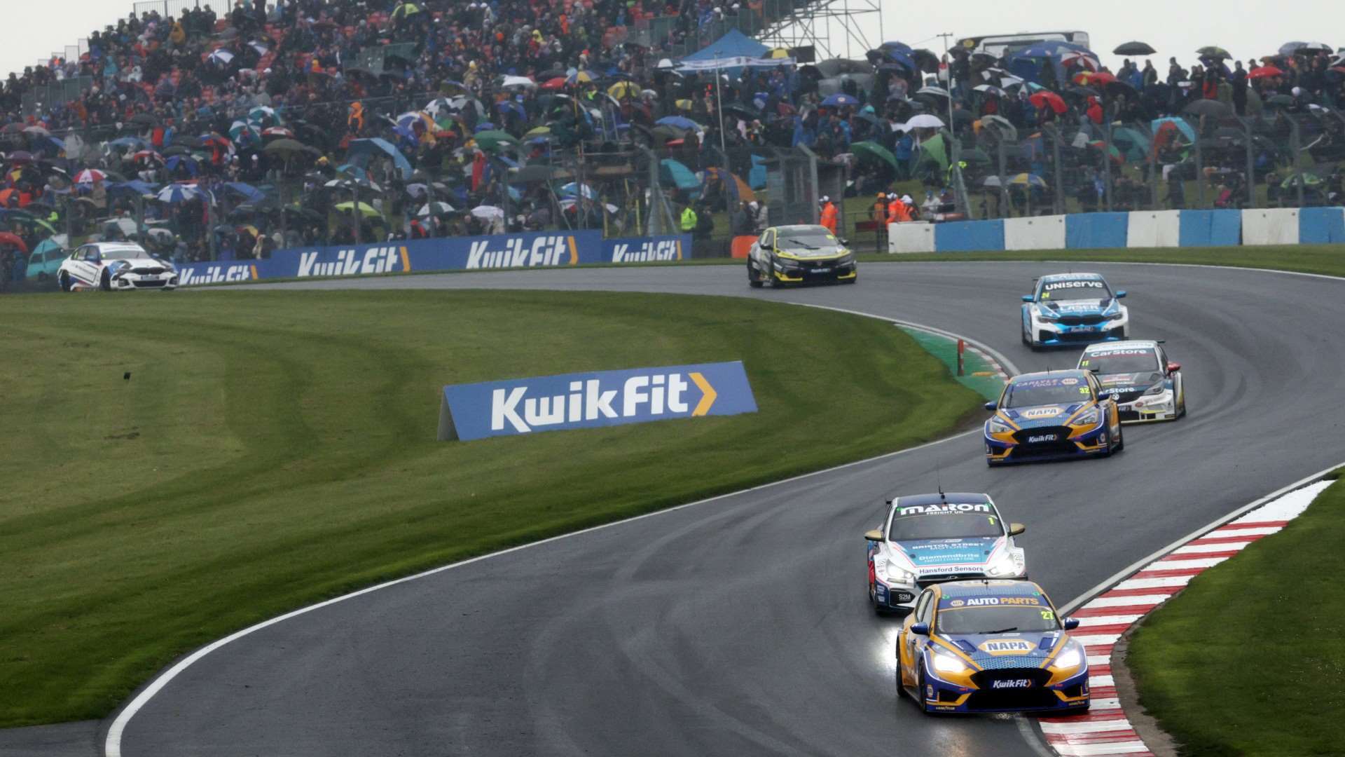 Six talking points from BTCC's spectacular 2023 opener | GRR