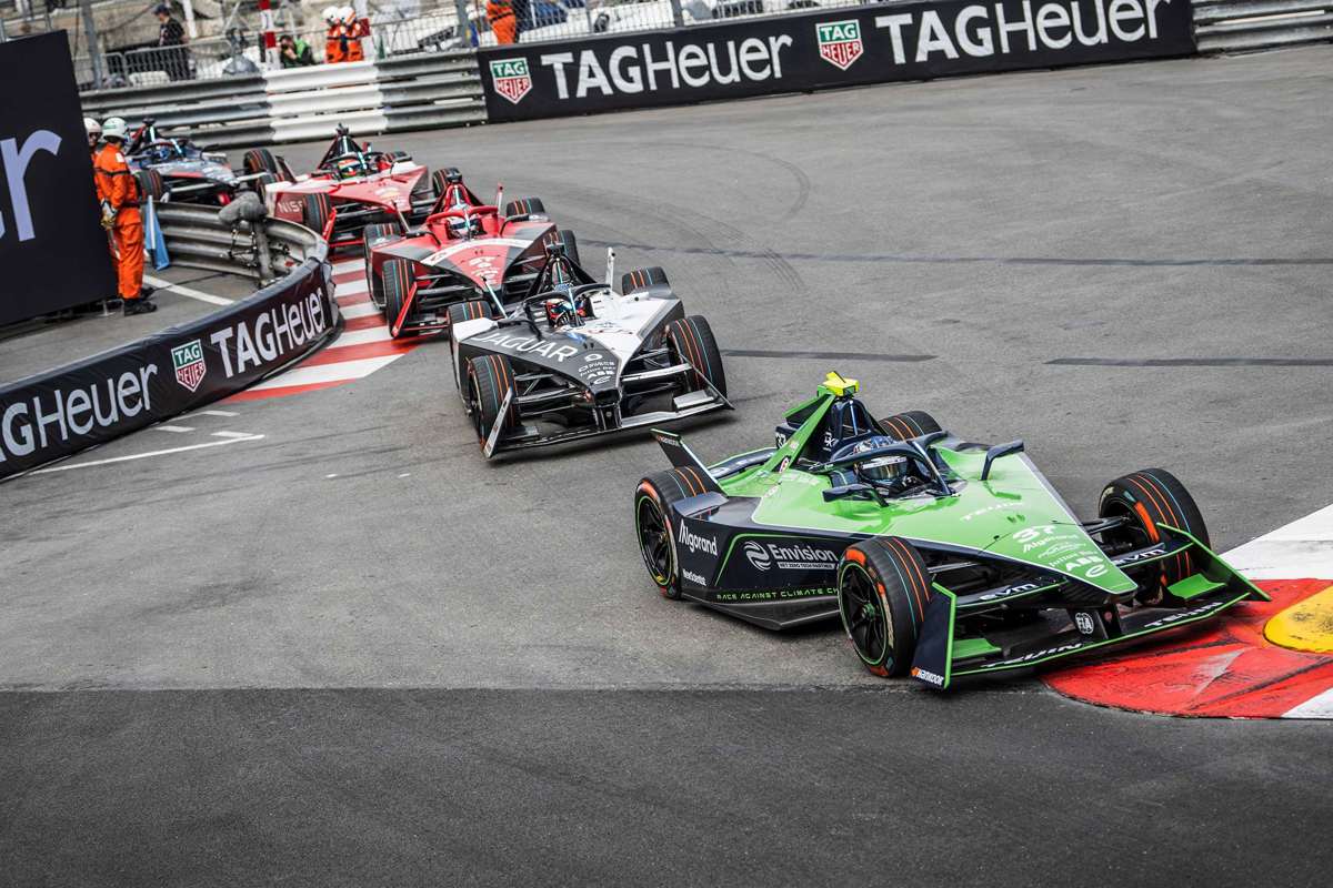 Formula E star Nick Cassidy on the unique challenge of Jakarta | GRR