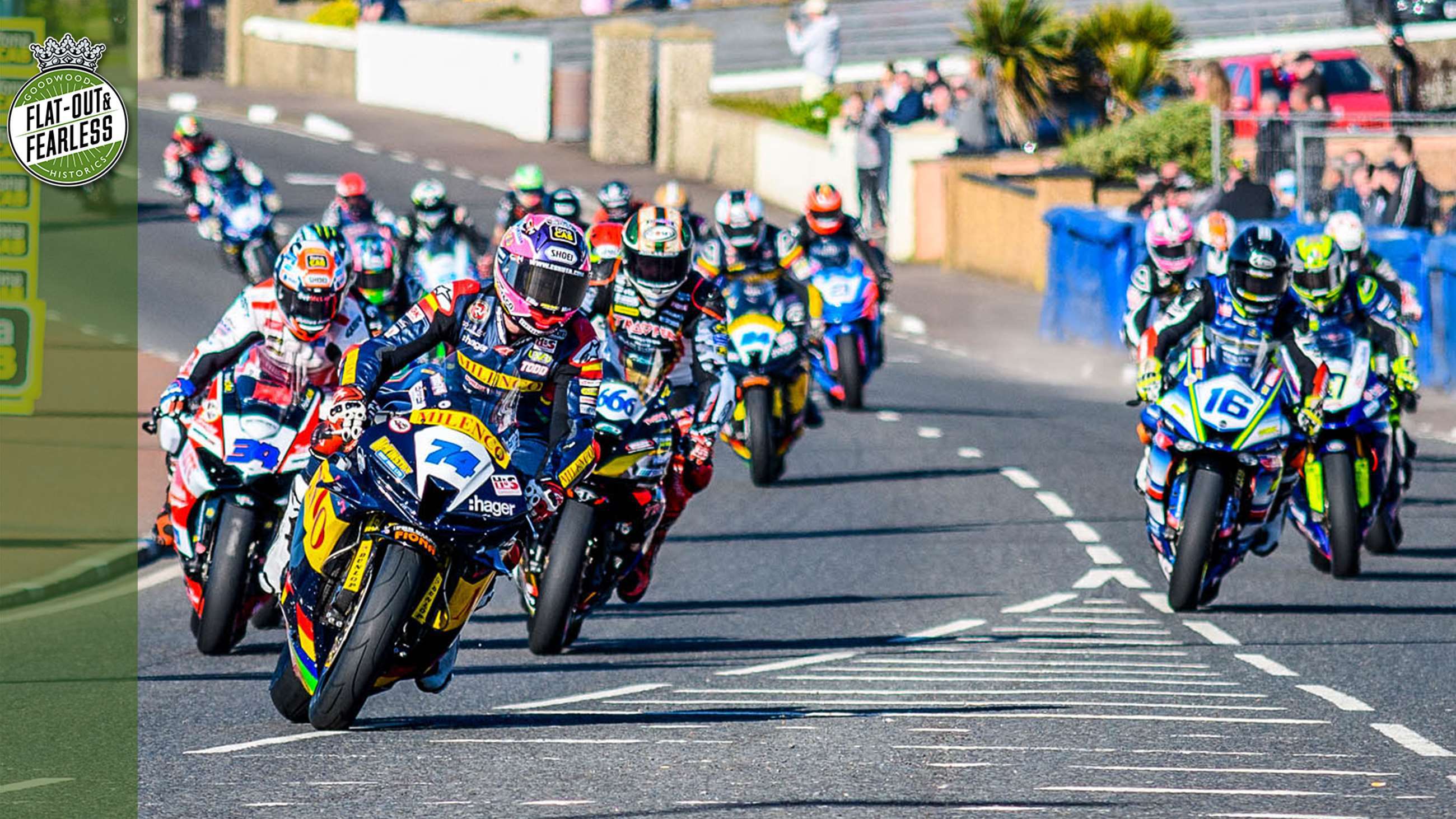 [Video] Joey and Robert Dunlop head-to-head at the Northwest 200 | LIST