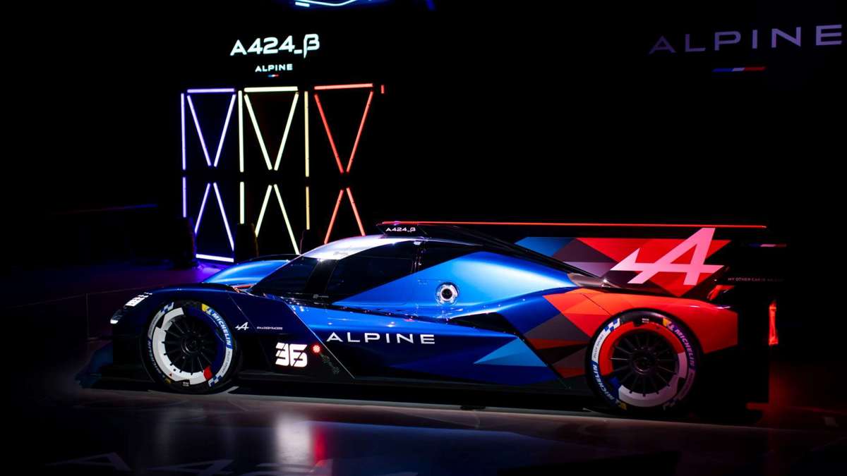 Alpine unveils A424_β hypercar at Le Mans | GRR
