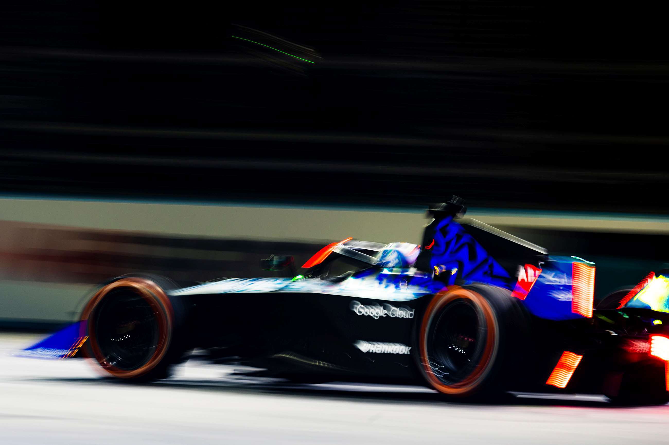 Formula E Gen3 car smashes the indoor land speed record | GRR