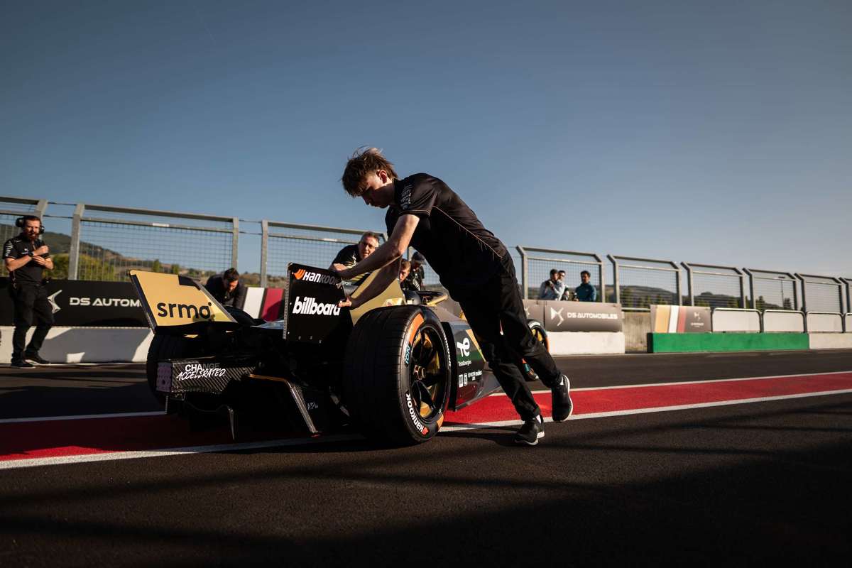 [Video] What it’s like to drive a Gen3 Formula E car | GRR