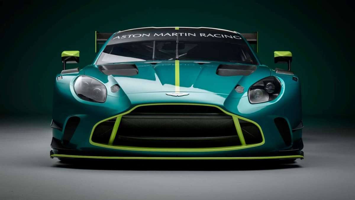 Aston Martin Vantage GT3 Evo ‘officially’ breaks cover | GRR